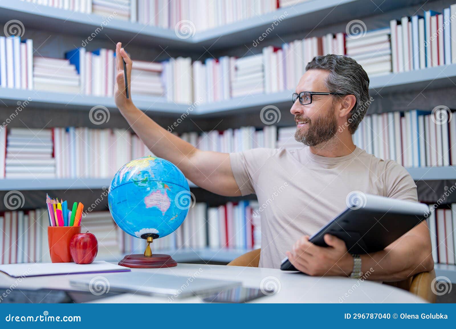 Teachers Day. Teacher Tutor in School Classroom. Knowledge, Education ...