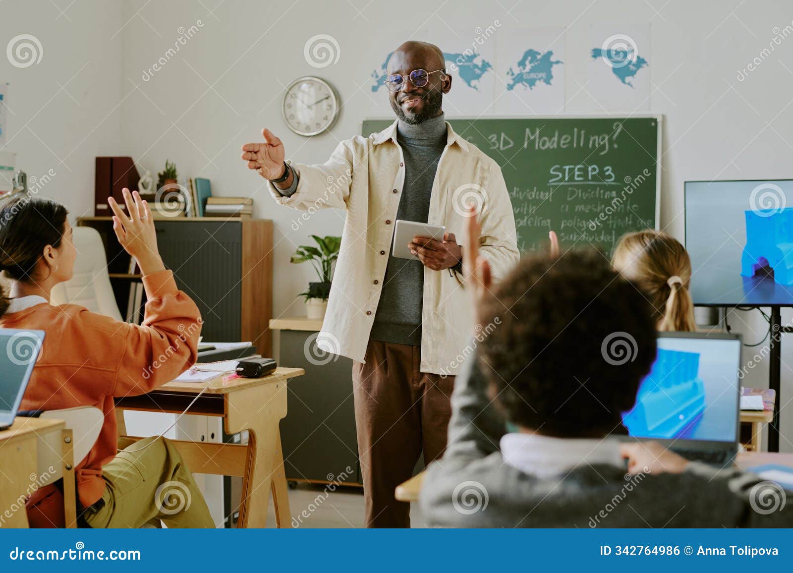 Teaching 3D Modeling Class with Engaging Instructions Stock Photo ...