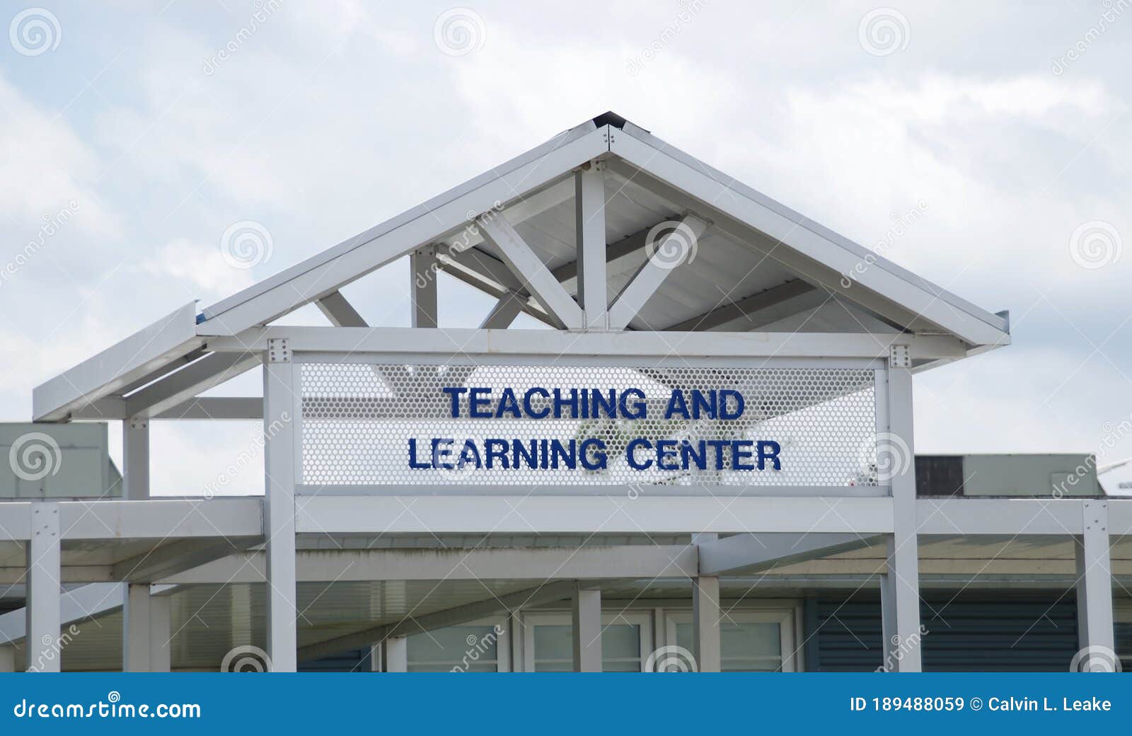 Teaching and Learning Center Stock Image - Image of degree, scholar ...