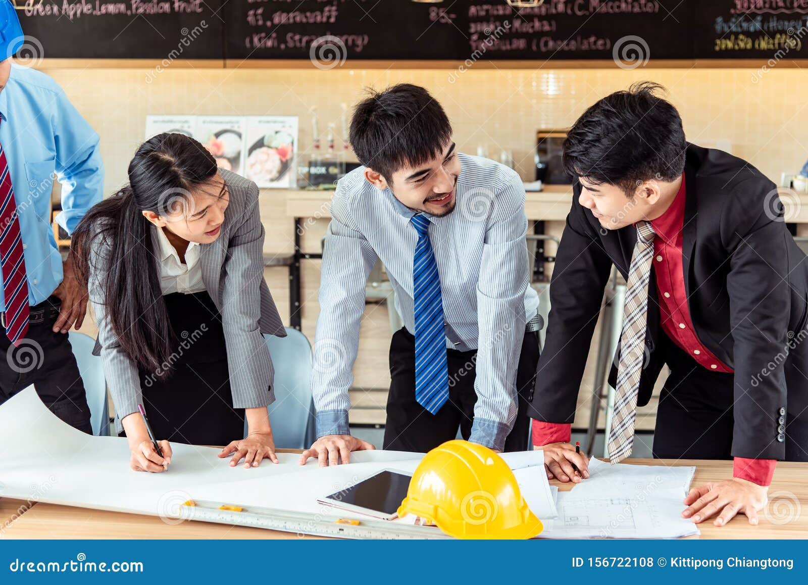 Team of Businessman /engineering in Construction Renovate Building Site ...