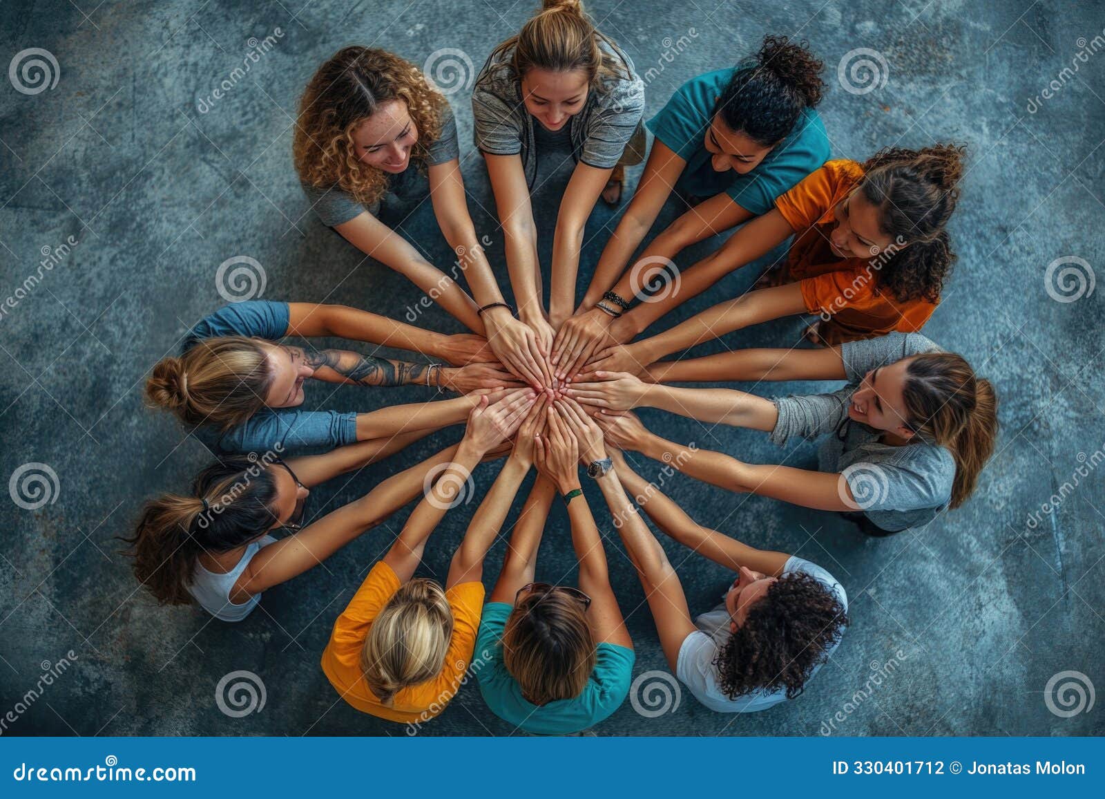 Team Collaboration: Unity and Support in the Workplace for a Diverse an ...