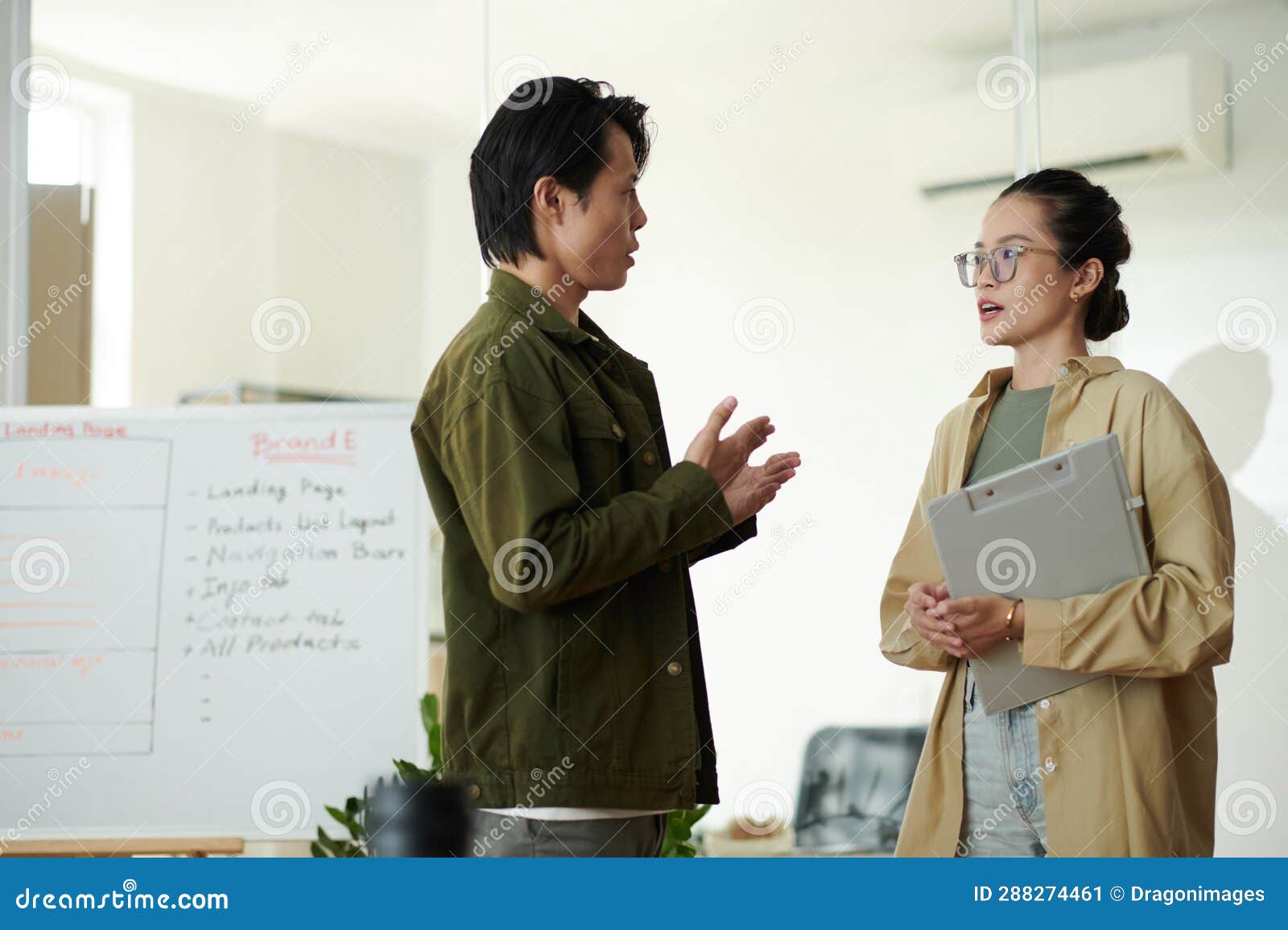 Team Leader Talking To Developer Stock Image - Image of teamwork ...