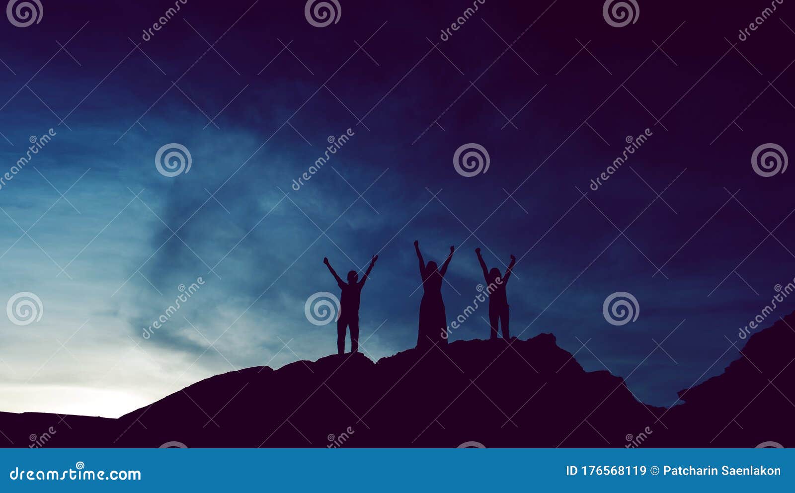 Silhouette of Team Leadership, Teamwork and Teamwork and Delightful ...