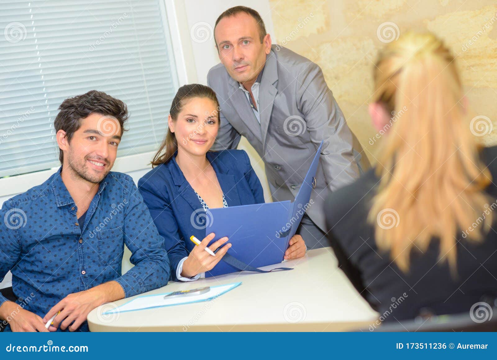 Team People Signing Contract Stock Photo - Image of file, seal: 173511236