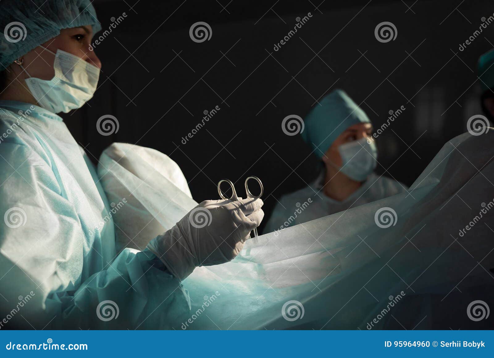 Team of Surgeons Performing Operation Stock Photo - Image of paramedic ...