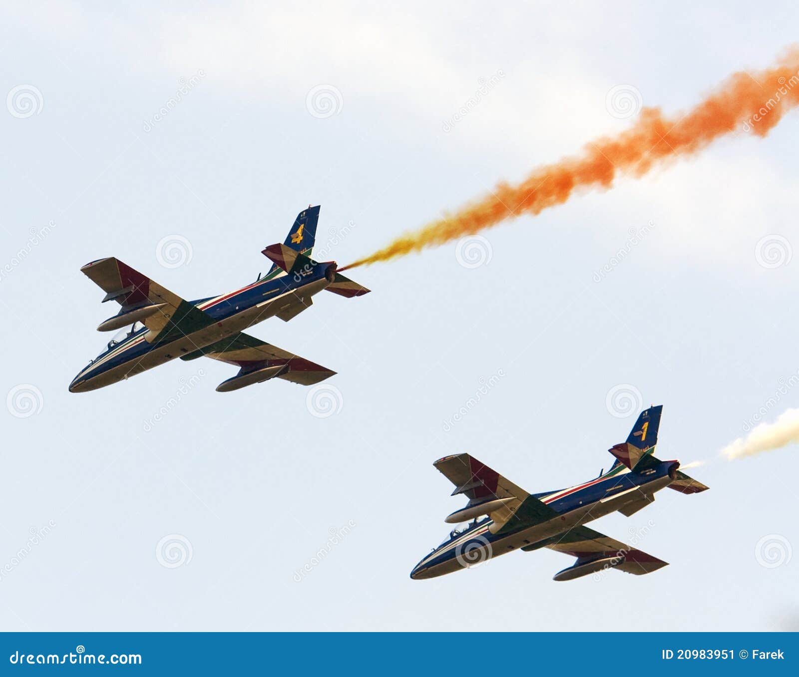 Team work in the sky editorial photo. Image of combat - 20983951