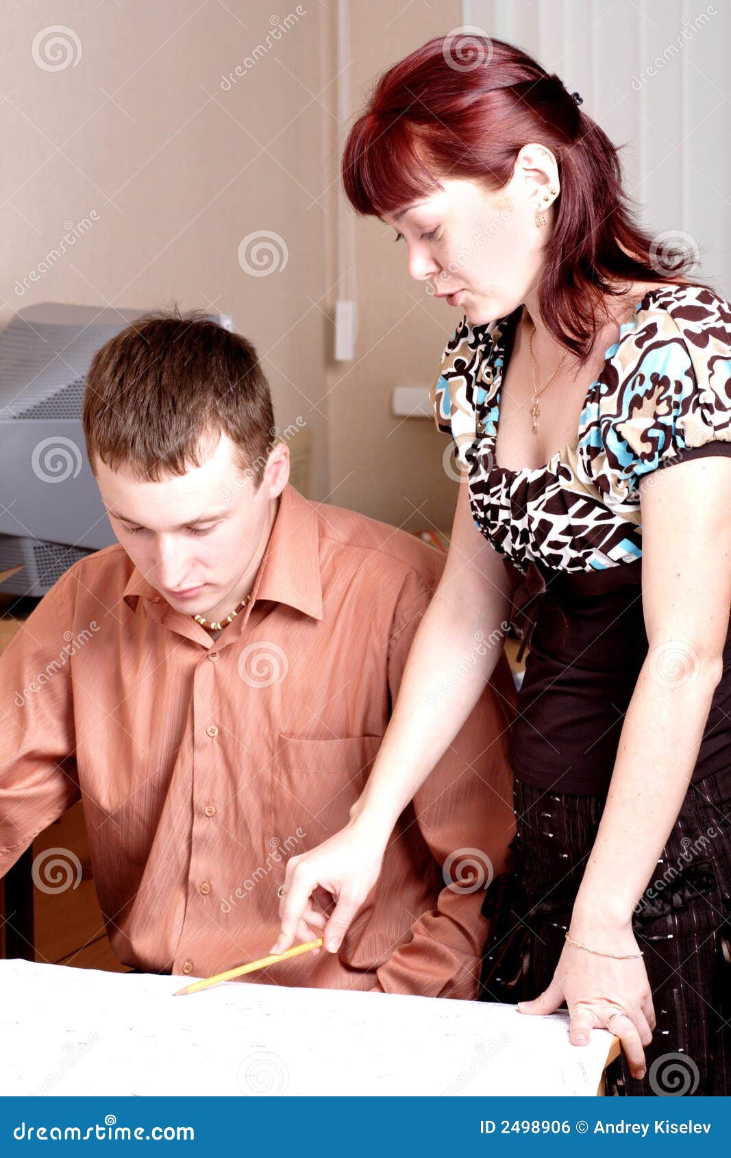 Team-work2 foto de archivo. Imagen de estudio, empresarios - 2498906