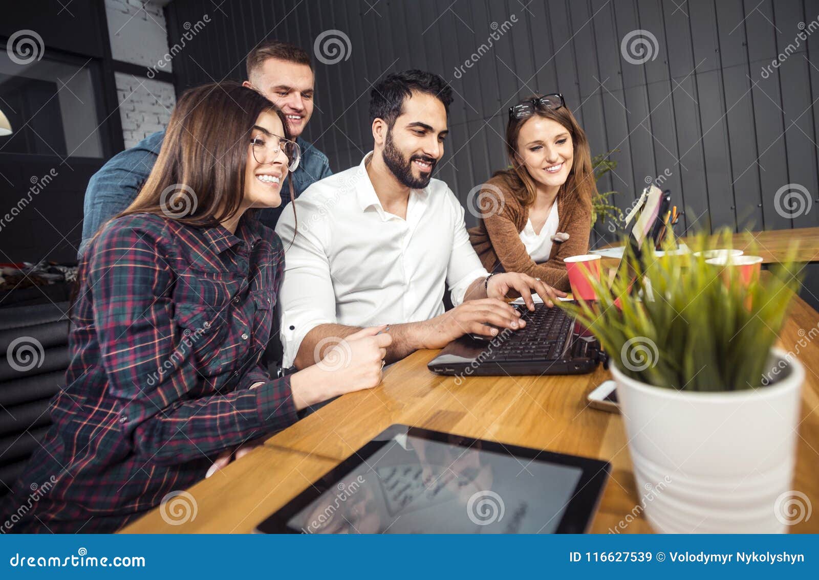 Teamwork in Office stock image. Image of drawing, employee - 116627539