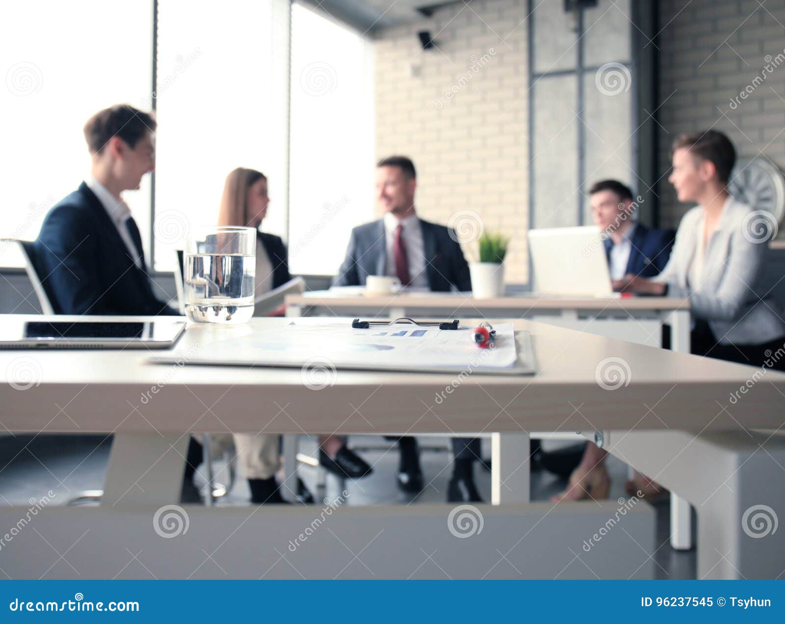 Team Young Professionals Having Casual Discussion in Office. Executives ...