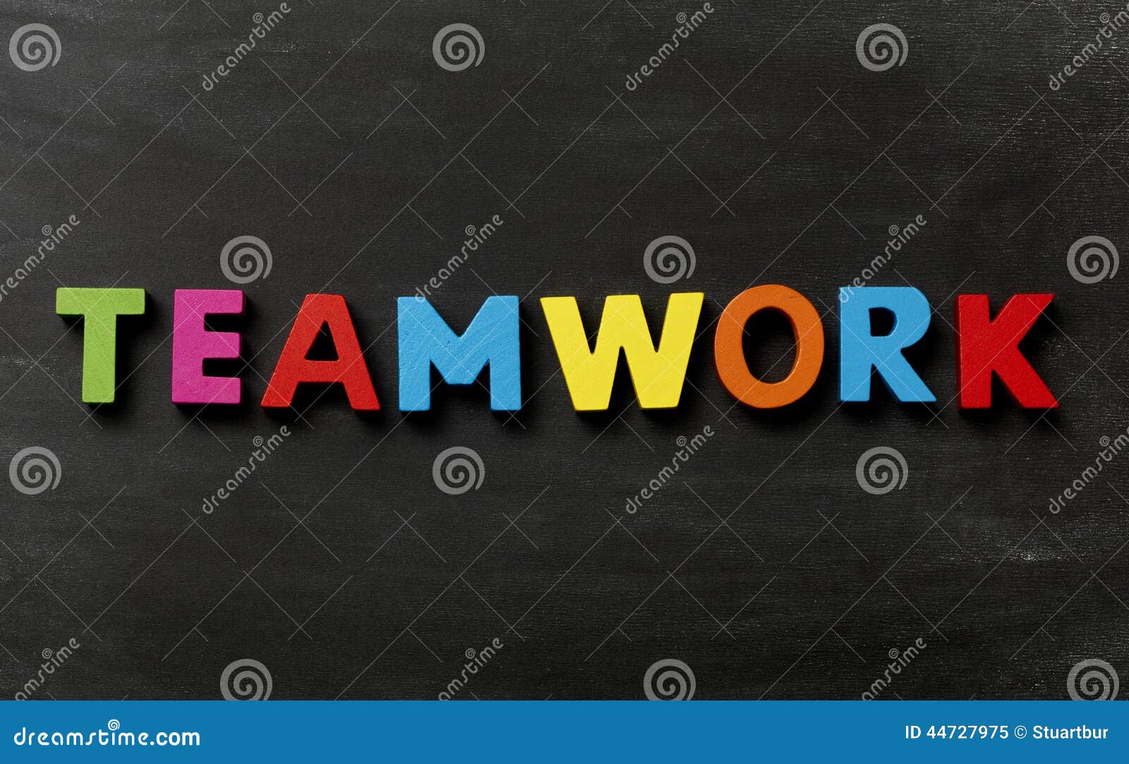 Teamwork immagine stock. Immagine di scuola, estratto - 44727975