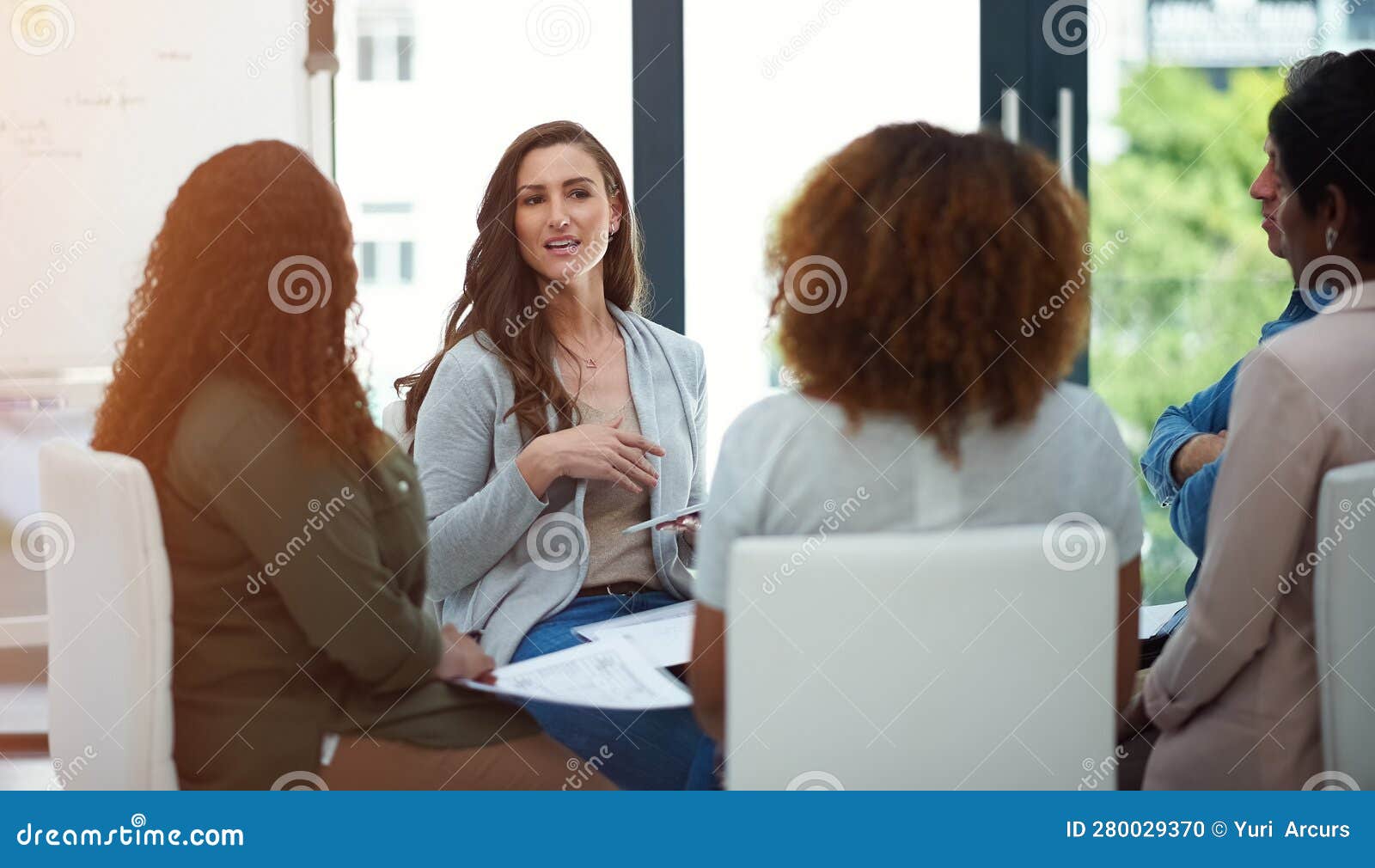 The Teamwork that Goes into Maximized Productivity. a Team of ...