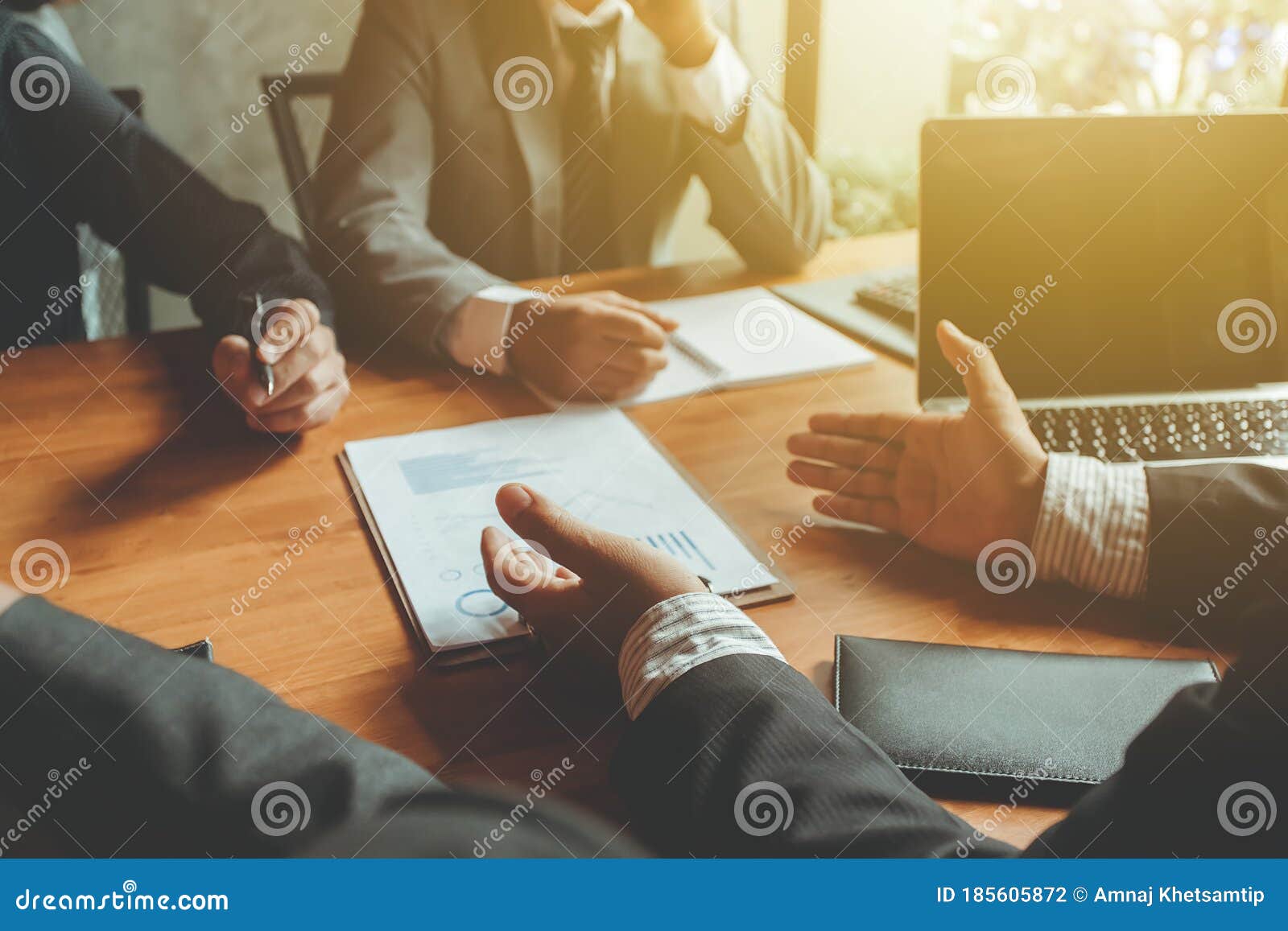 Teamwork Process, Business People Working in the Office Discussing ...