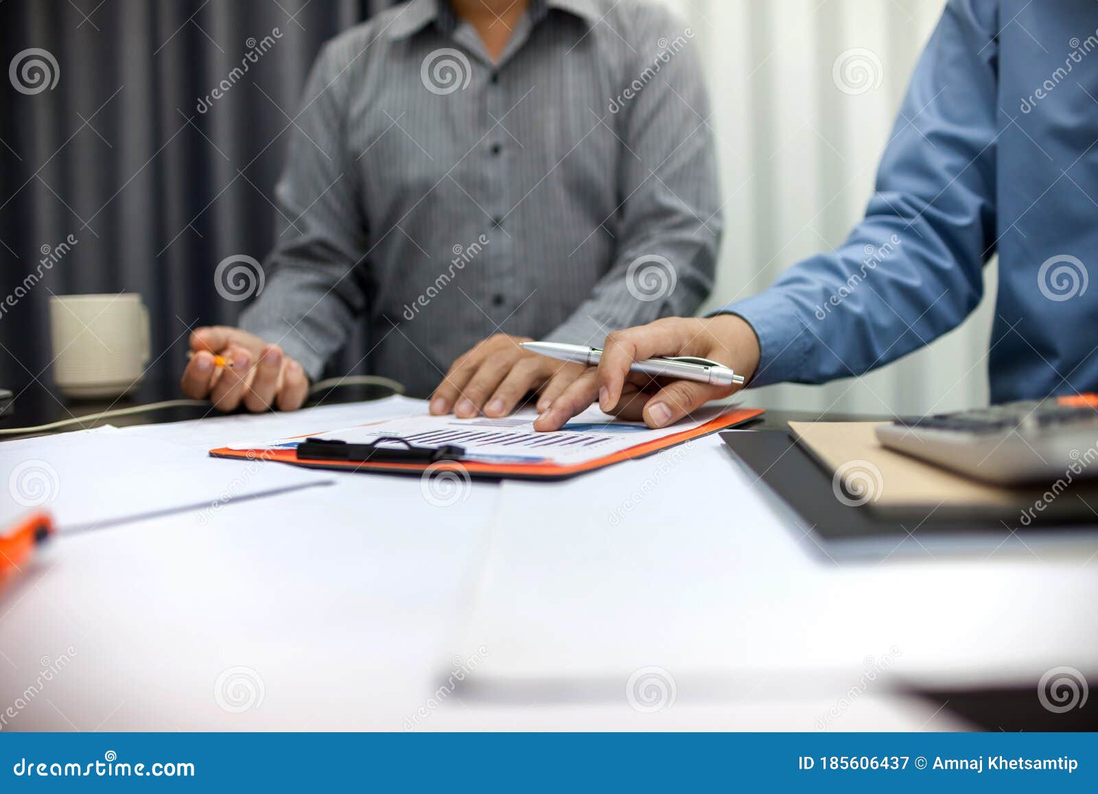 Teamwork Process, Business People Working in the Office Discussing ...