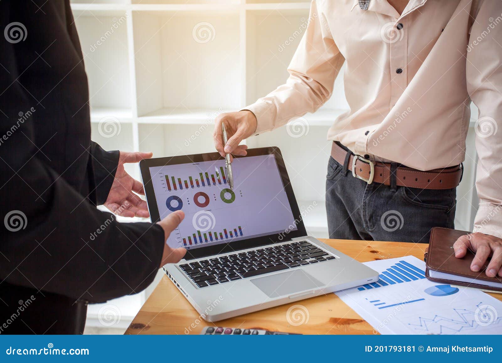 Teamwork Process, Business People Working in the Office Discussing ...