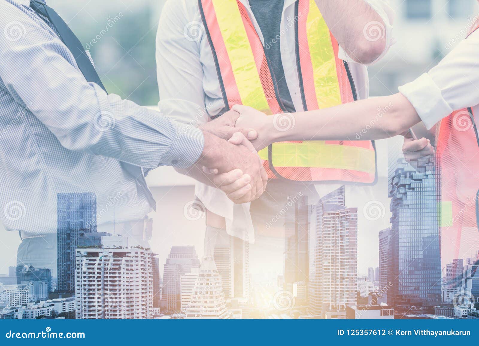 Teamwork Professional of Civil Engineer Builder Shake Hand Join To ...