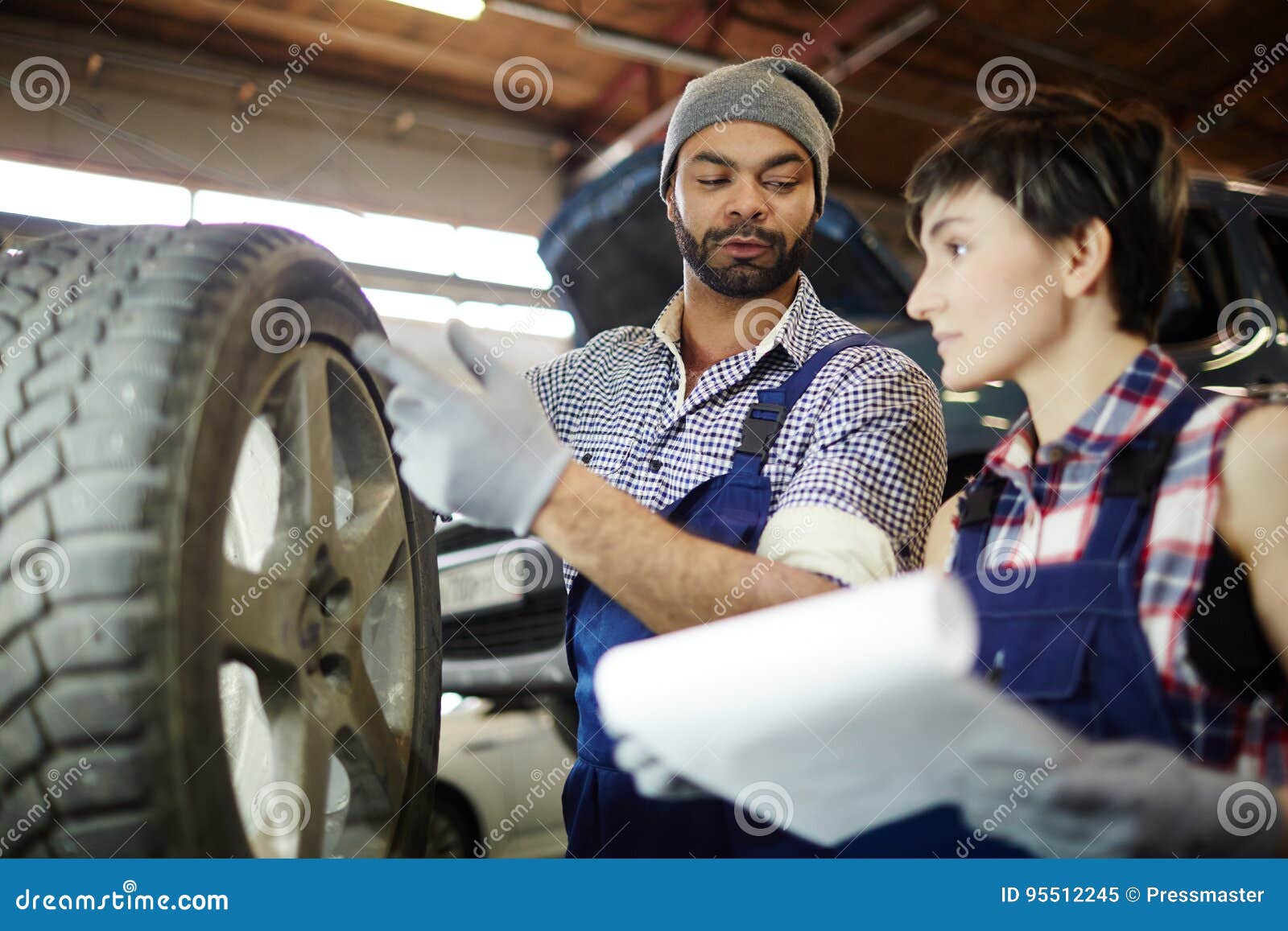 Teamwork stock image. Image of tire, carrepair, autoservice - 95512245