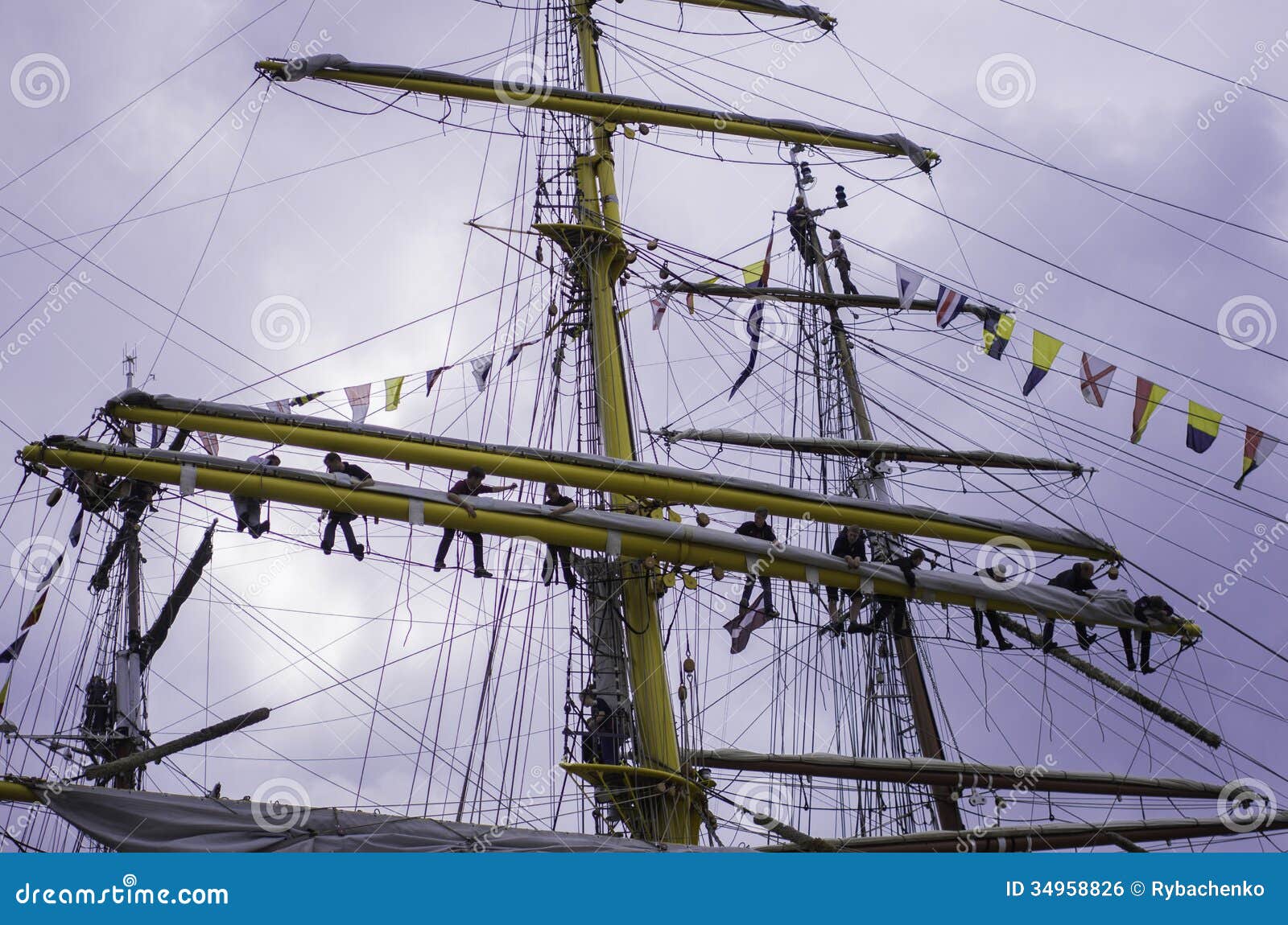 Teamwork on the ship editorial photo. Image of teamwork - 34958826