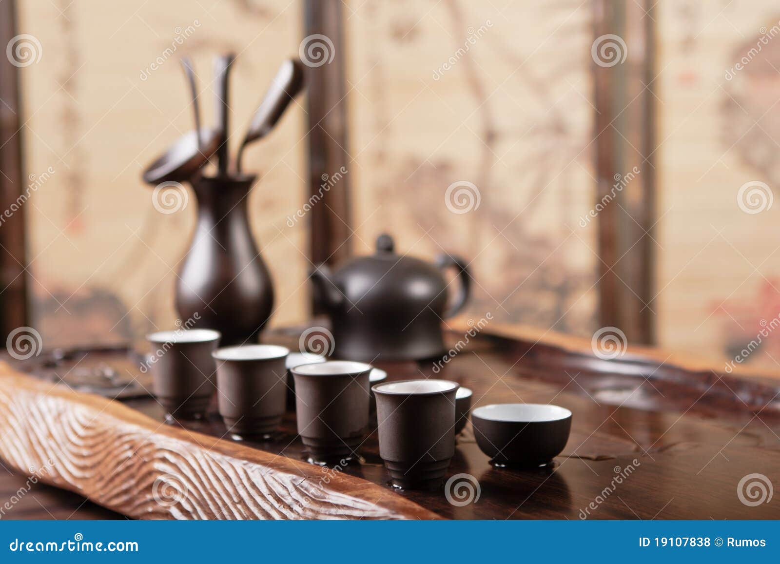 Teapot, Cups and Tea Things Stock Photo - Image of studio, teapot: 19107838