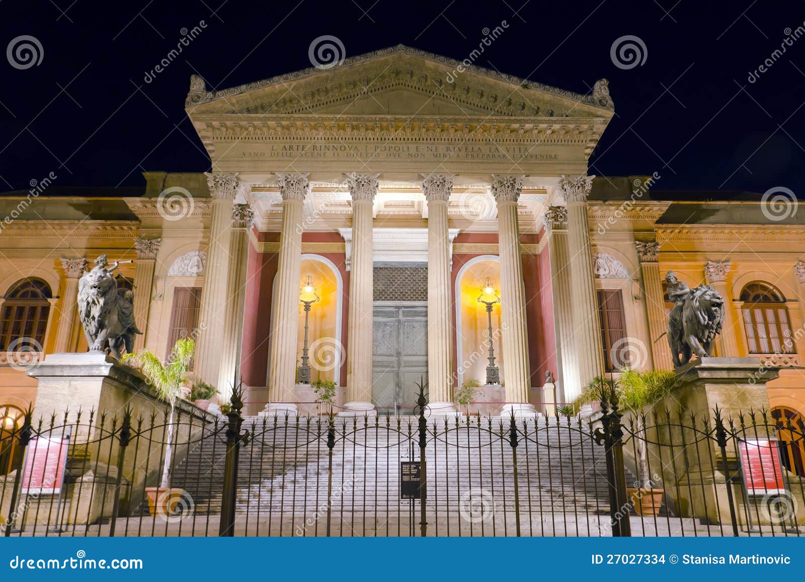 Teatro Massimo fotografia stock. Immagine di architettura - 27027334