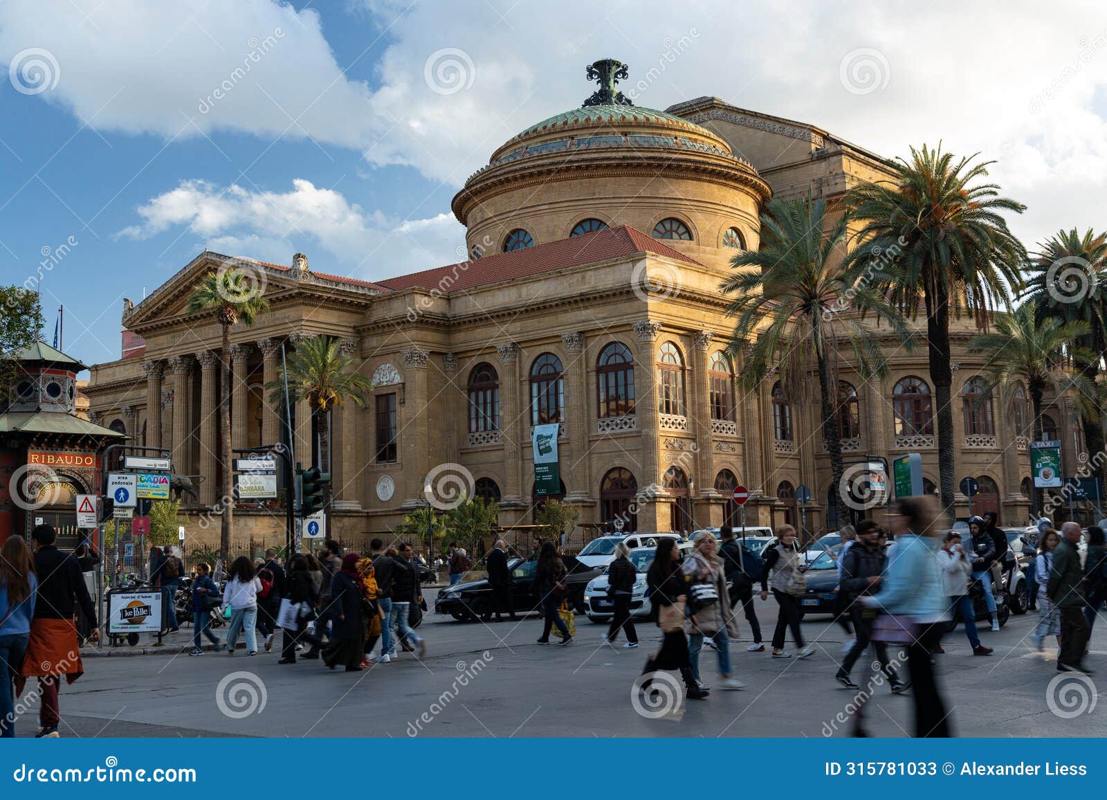 Teatro Massimo Theatre in Palermo Editorial Stock Photo - Image of ...