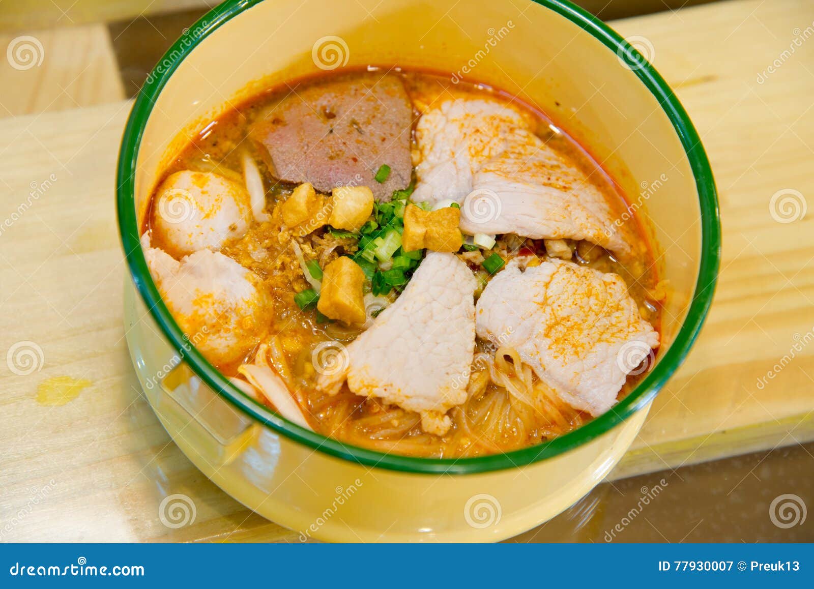 Teav de Kuy imagem de stock. Imagem de alimento, oriental - 77930007