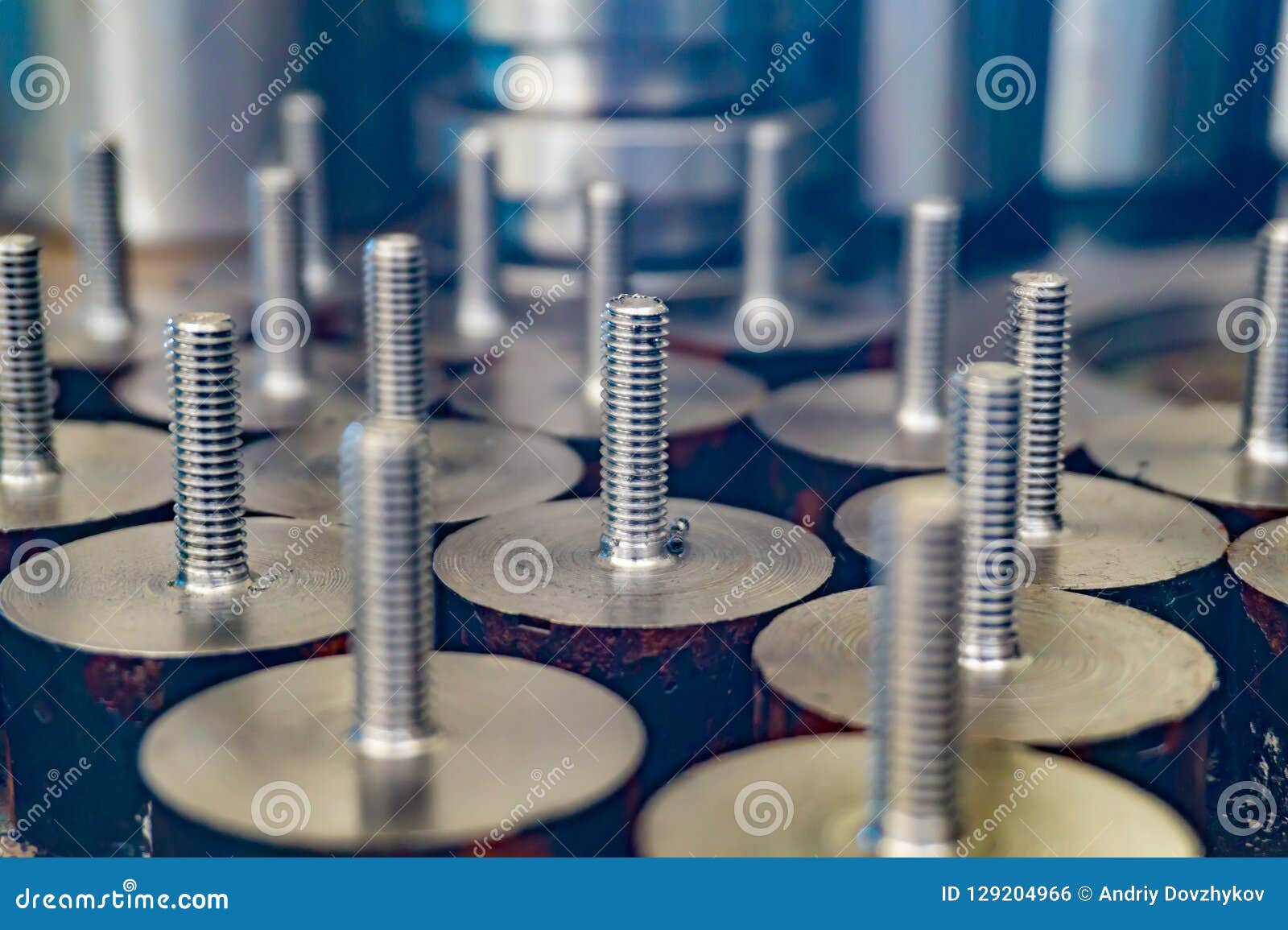 Technical Details with Threaded Connection, after Turning on a Rack in ...