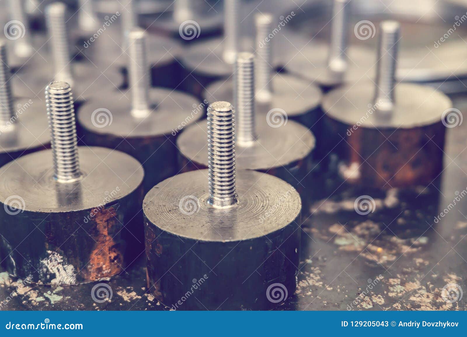 Technical Details with Threaded Connection, after Turning on a Rack in ...