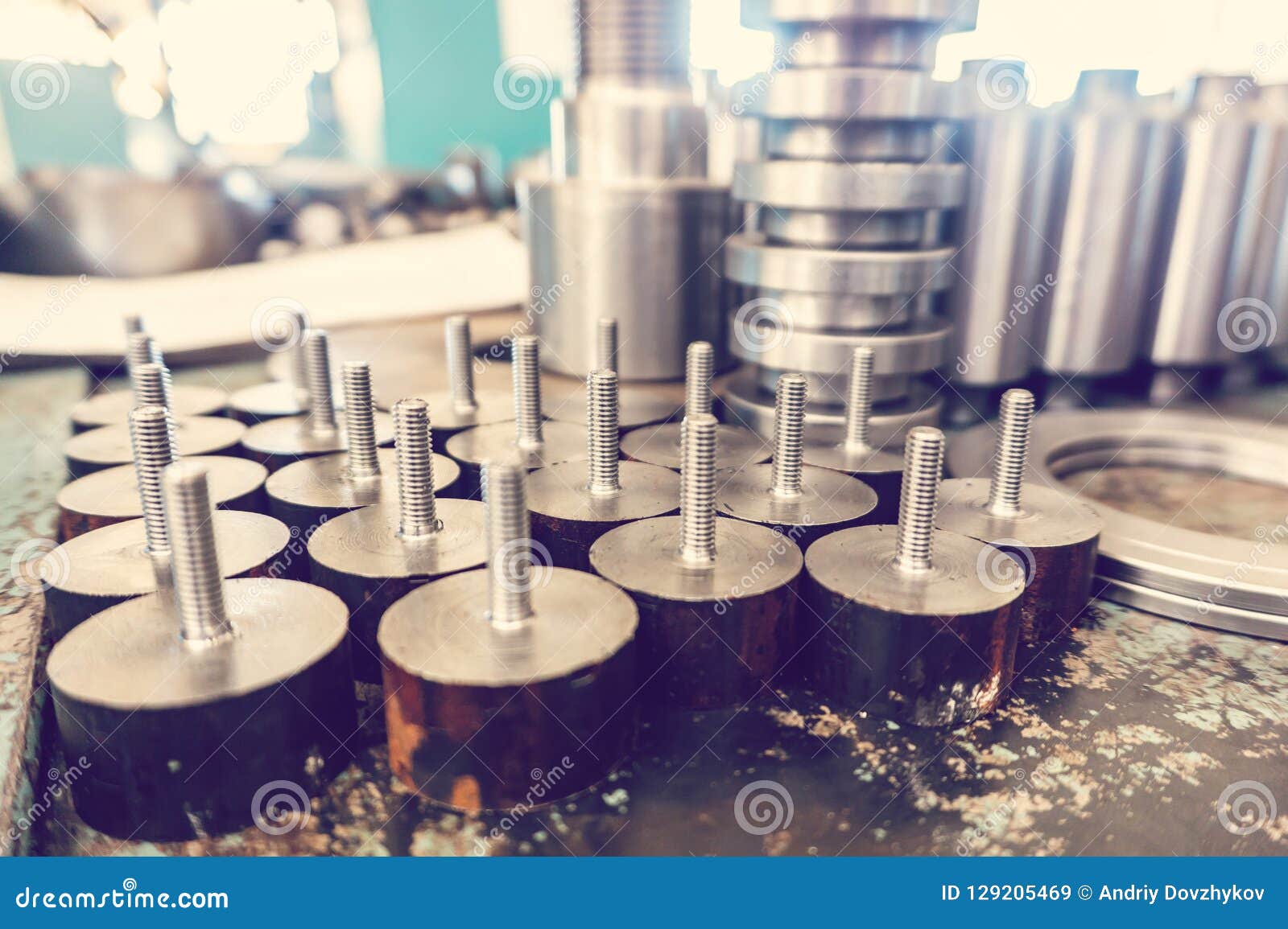 Technical Details with Threaded Connection, after Turning on a Rack in ...