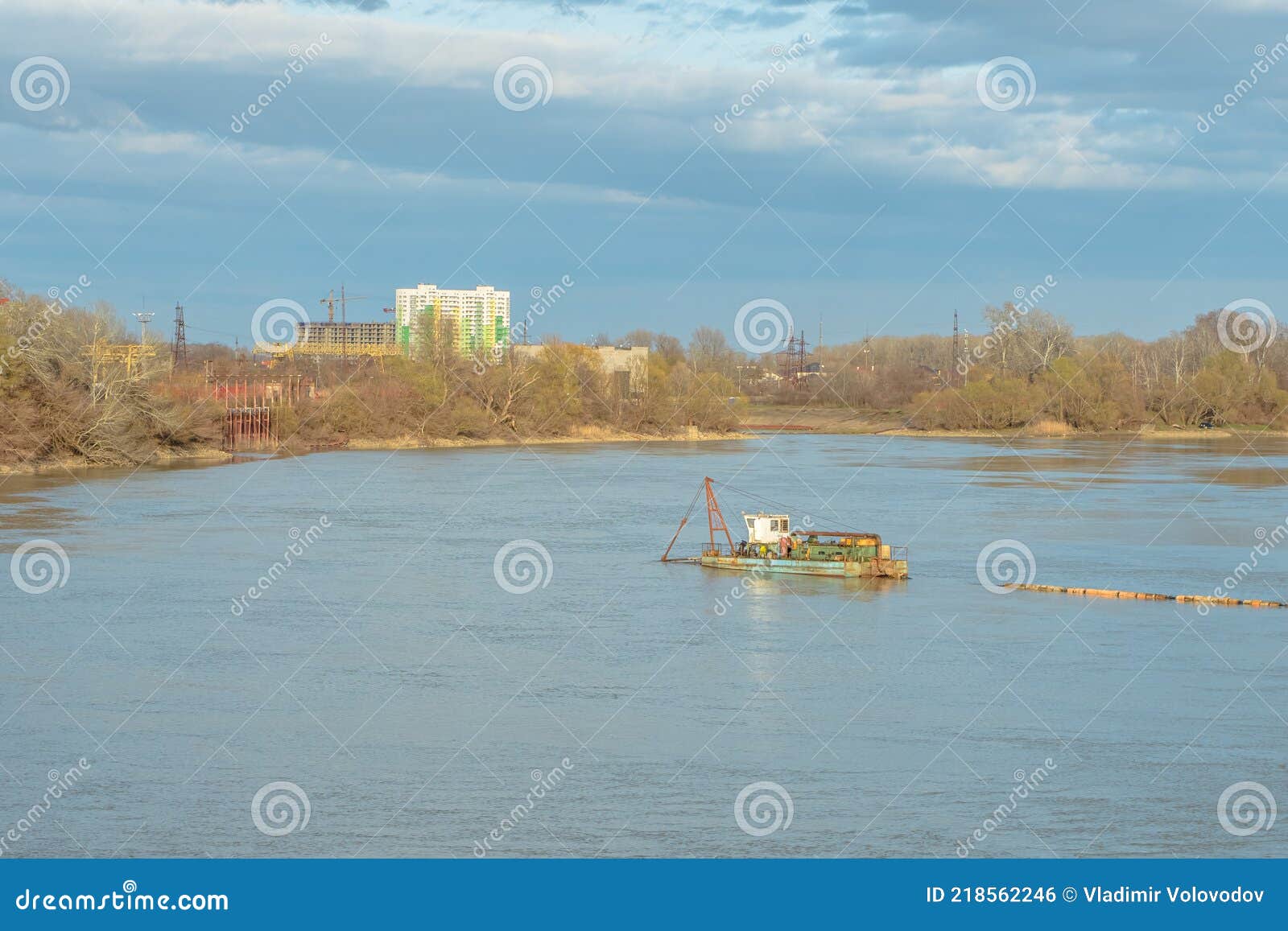 The Technical Fleet is Carrying Out Work on Cleaning the Bottom in the ...