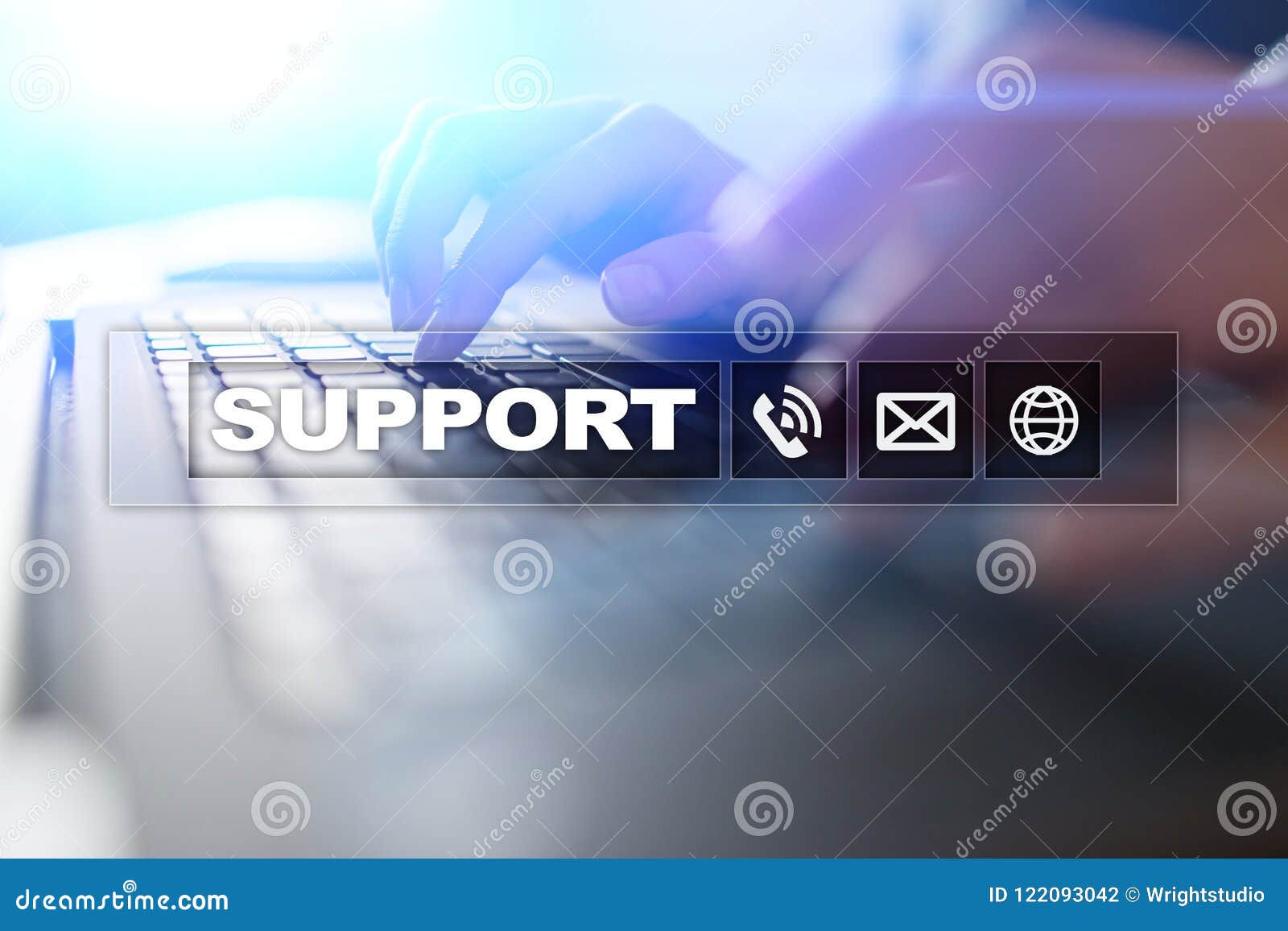 Customer Help Worker Icon. Trendy Modern Flat Linear Vector Customer ...