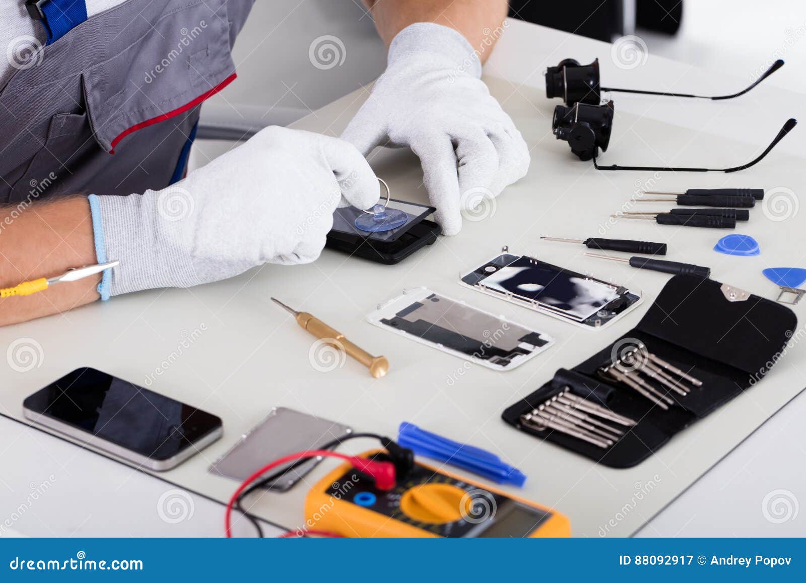 Technician Hand Fixing Cellphone Stock Image - Image of communication ...