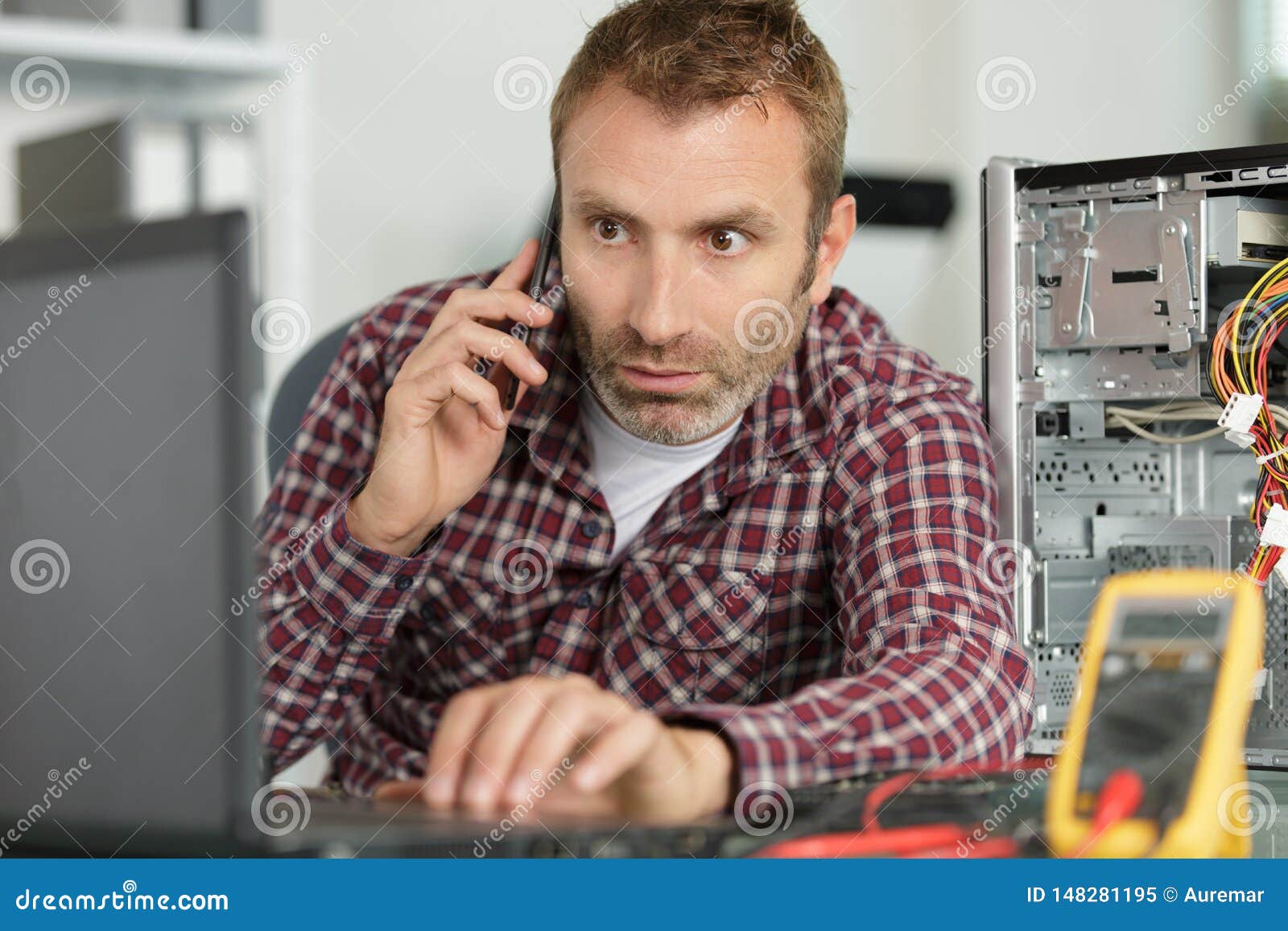 Technician Repairing Computer and Phone To Customer Stock Image - Image ...