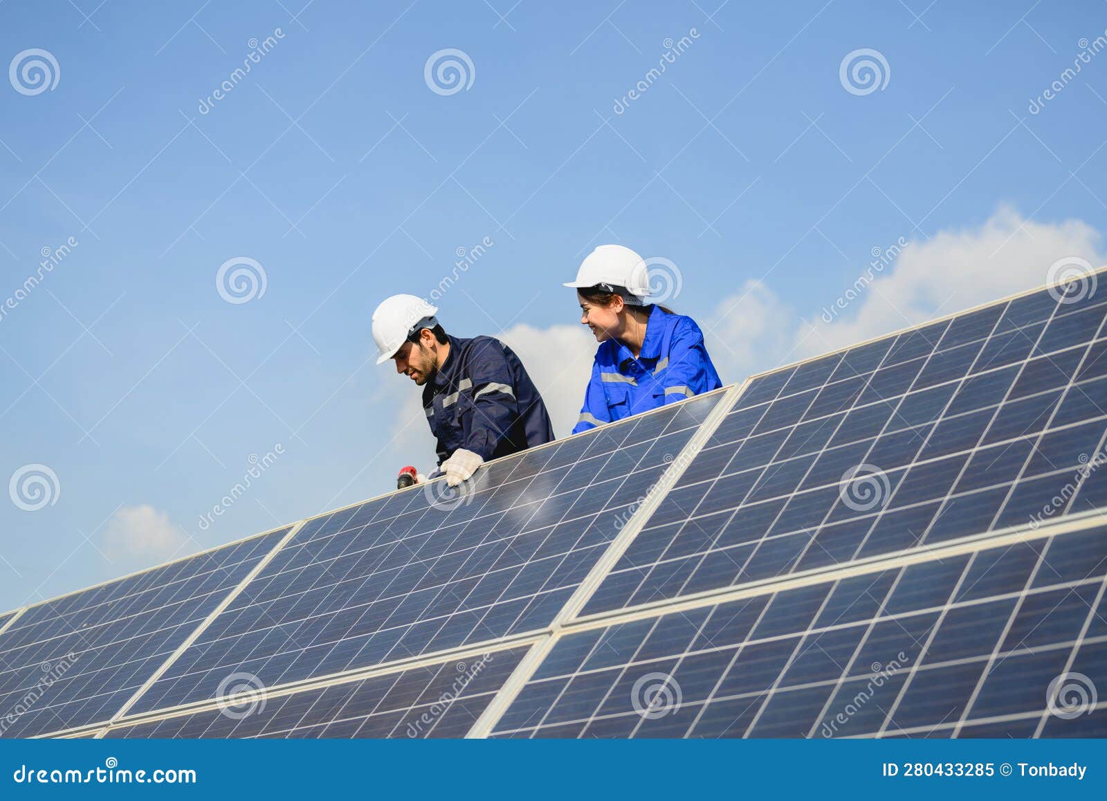 Technicians Workers Installing Solar Panels at Solar Cell Farm Stock ...