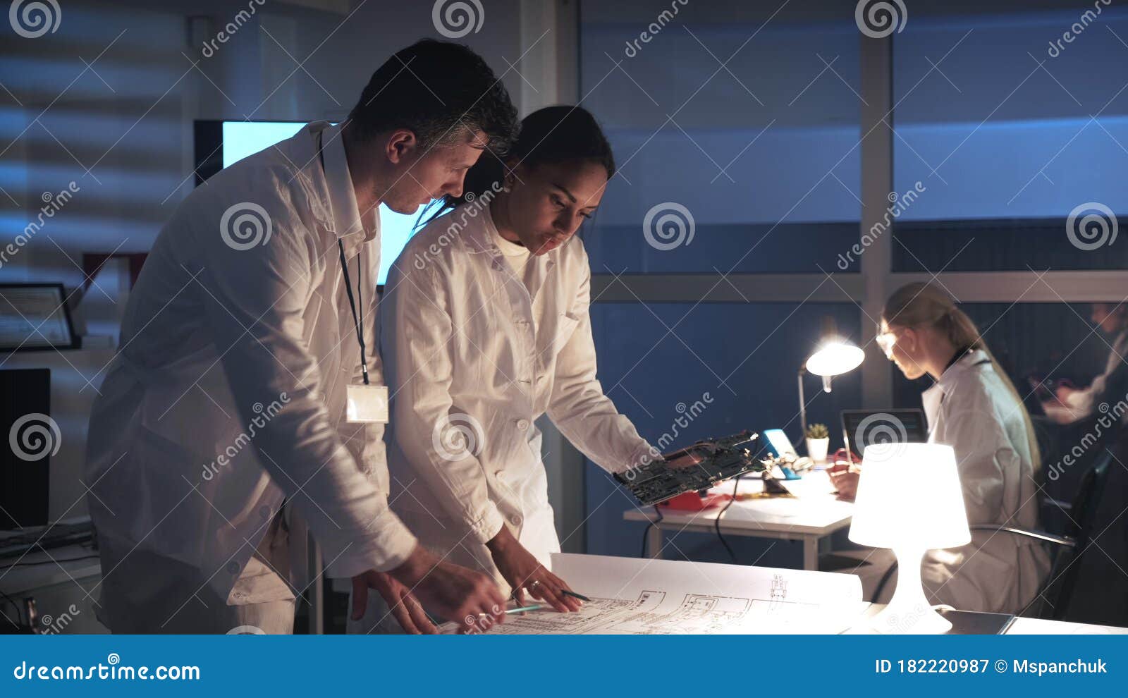 Technology Research Laboratory: Mixed Race Electronics Engineers in ...