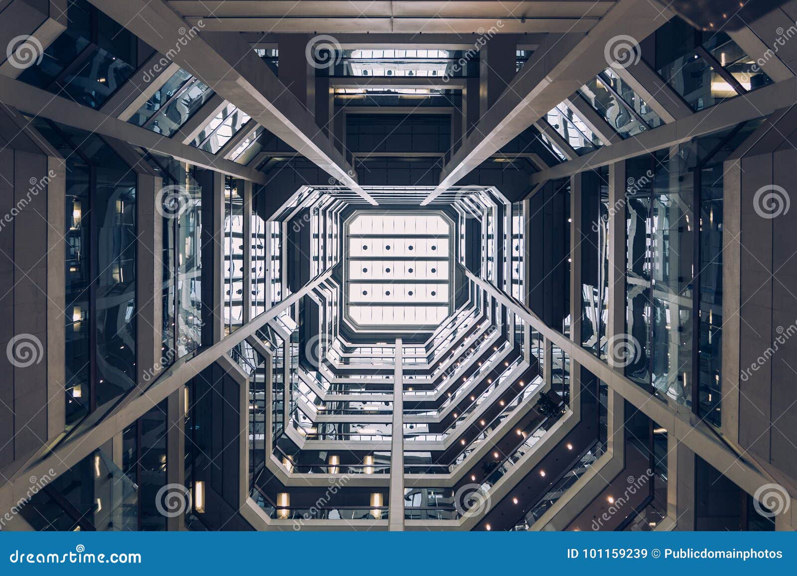 Technology, Symmetry, Engineering Picture. Image: 101159239