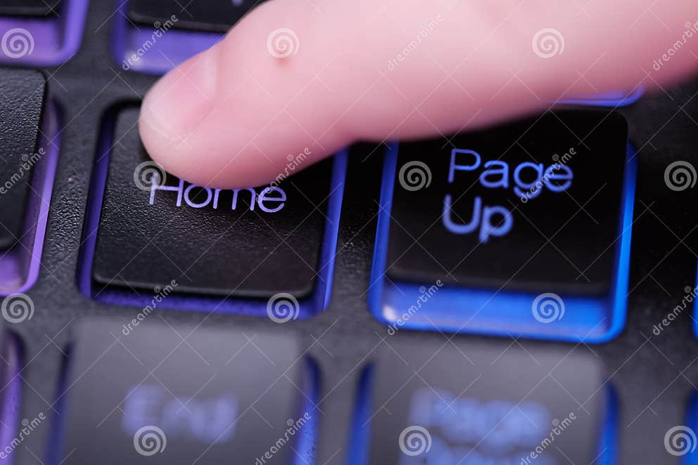Tecla HOME no teclado foto de stock. Imagem de casa - 112420812