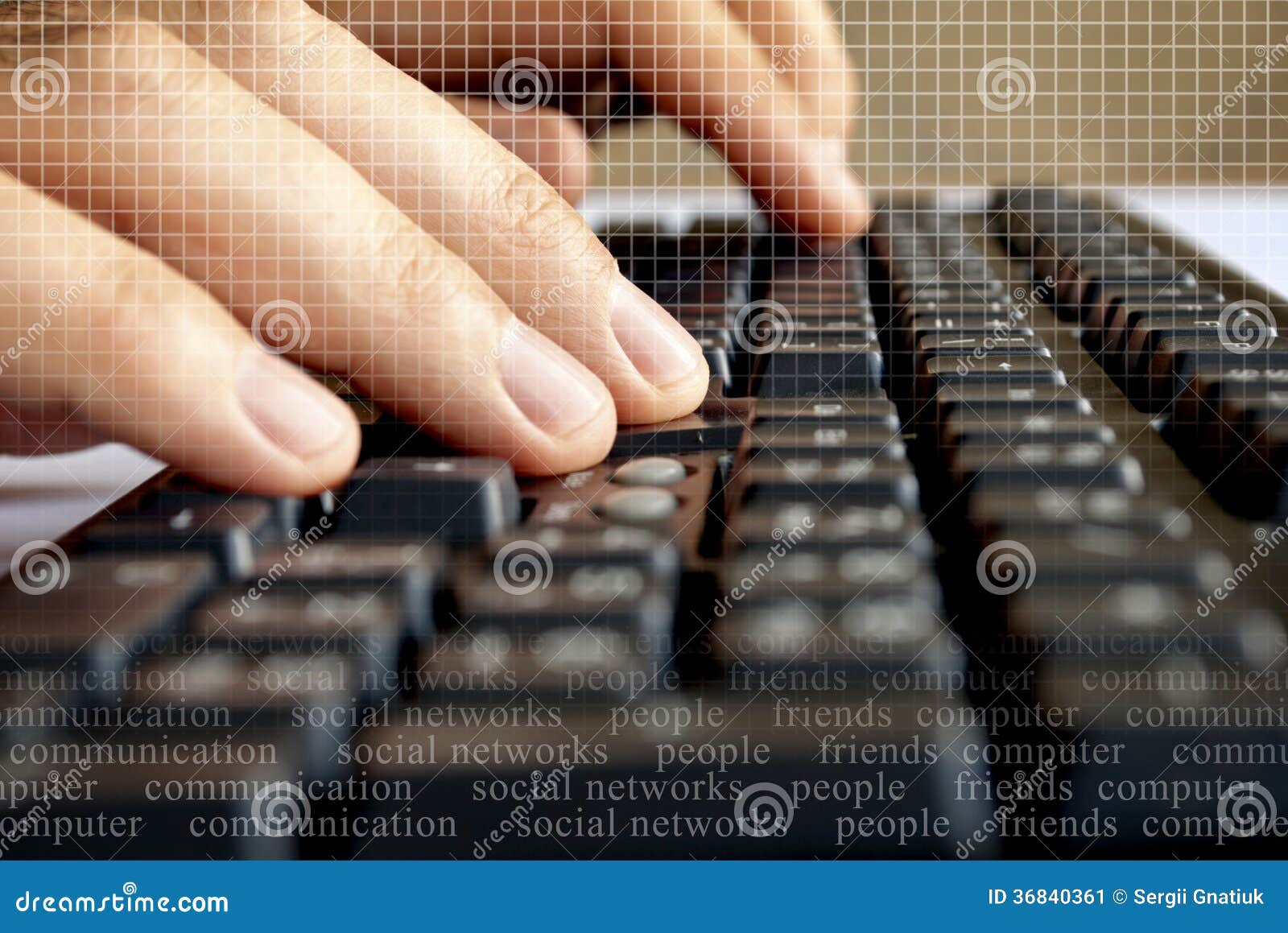 Teclado y mano imagen de archivo. Imagen de escritorio - 36840361