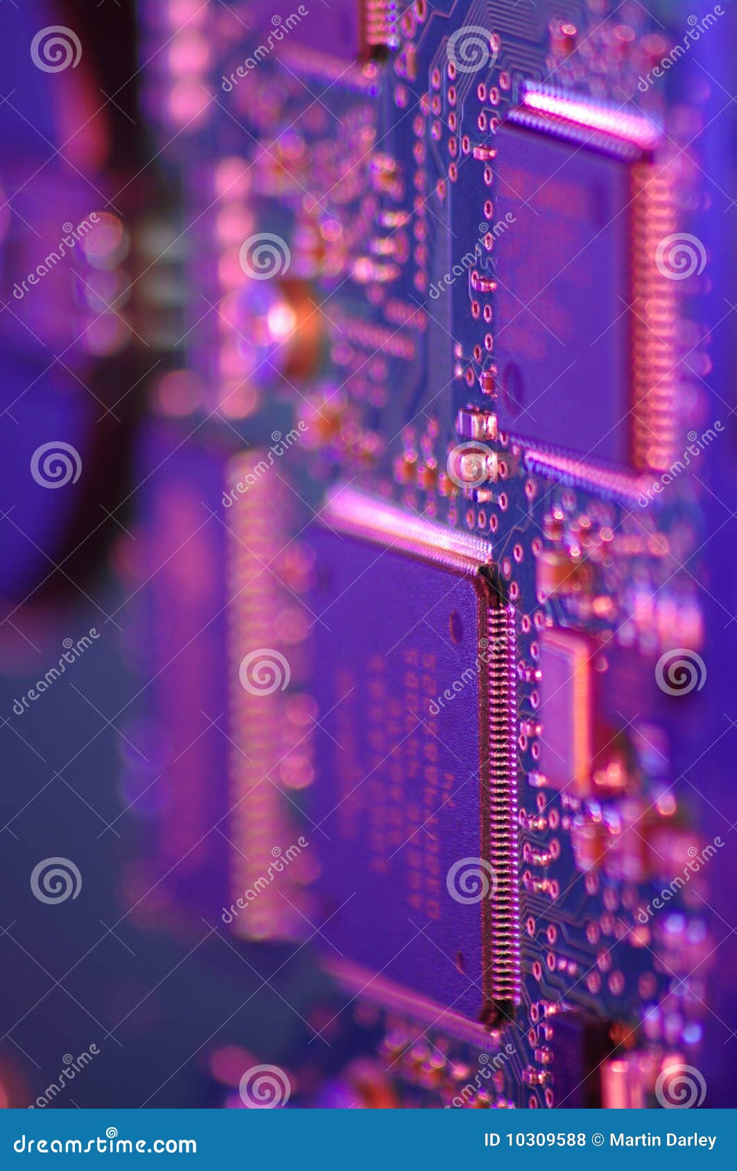 Tecnología electrónica foto de archivo. Imagen de circuito - 10309588