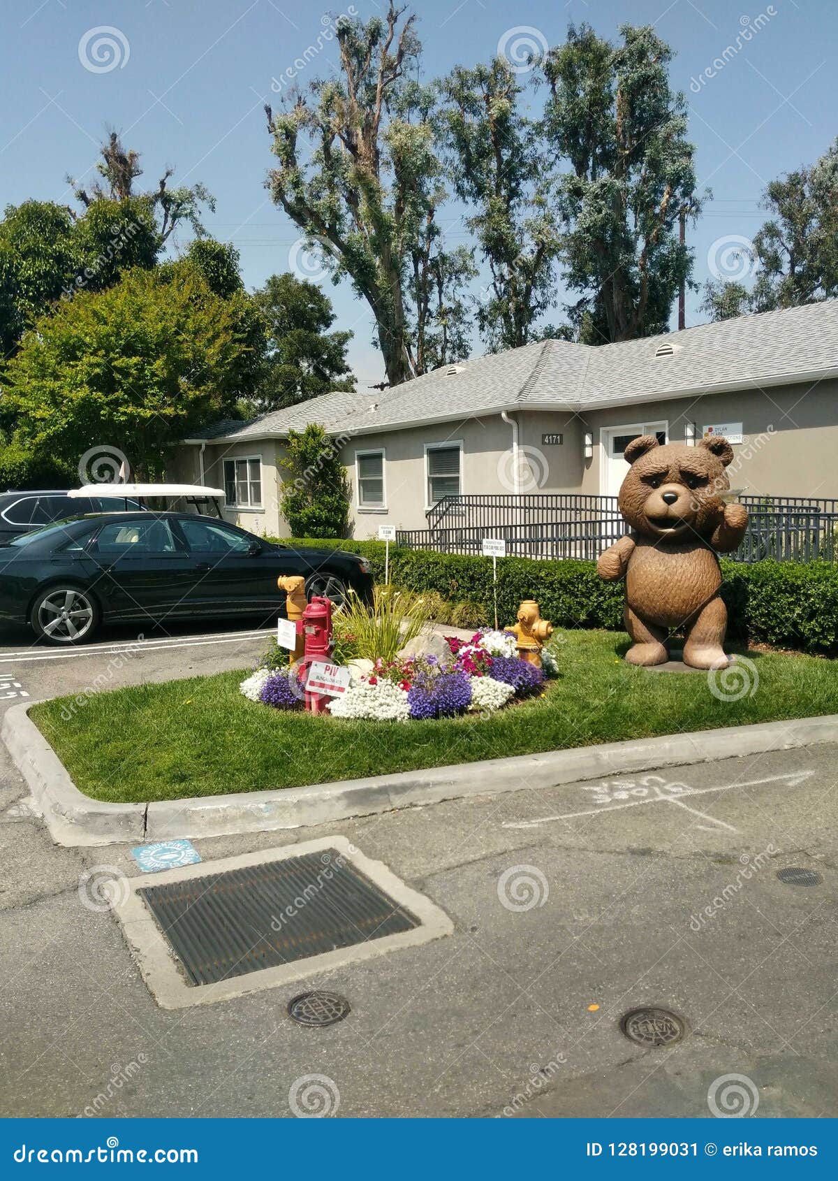 Ted bear editorial photo. Image of studios, universal - 128199031