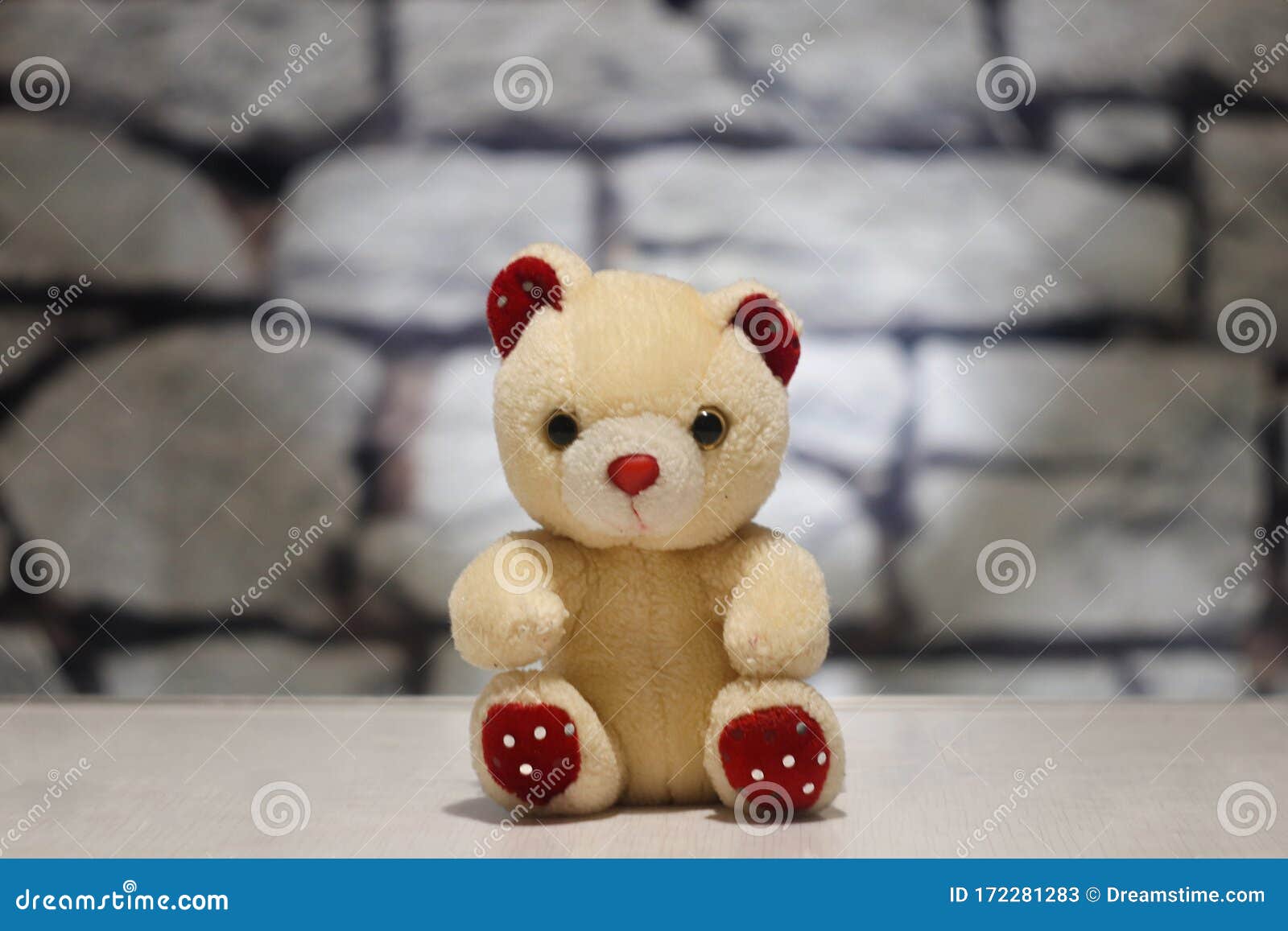 Teddy Bear is Sitting on the Table Stock Image - Image of brown, child ...
