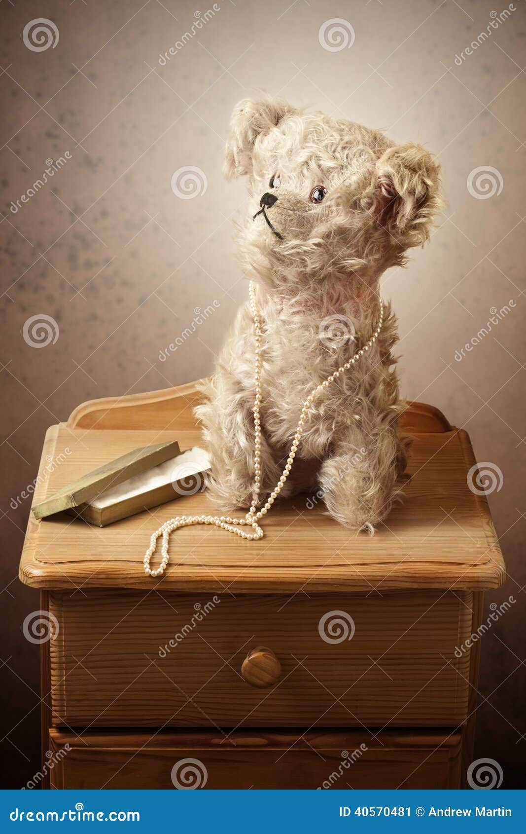 Teddy Bear stock image. Image of threadbare, antique - 40570481