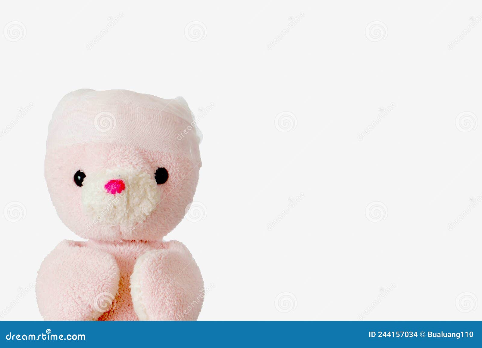 Teddy Bear with the Trauma of the Head Stock Photo - Image of doll ...