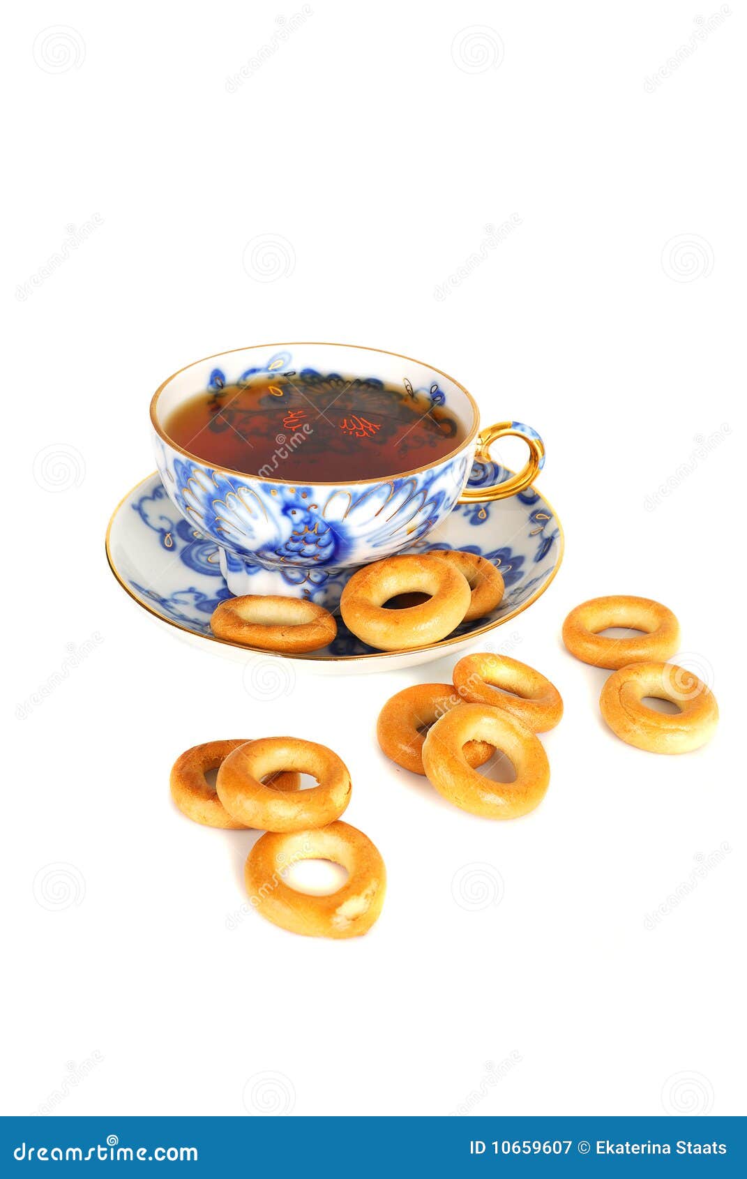 Tee and Dray Rings Cookies. Stock Image - Image of drink, cookies: 10659607