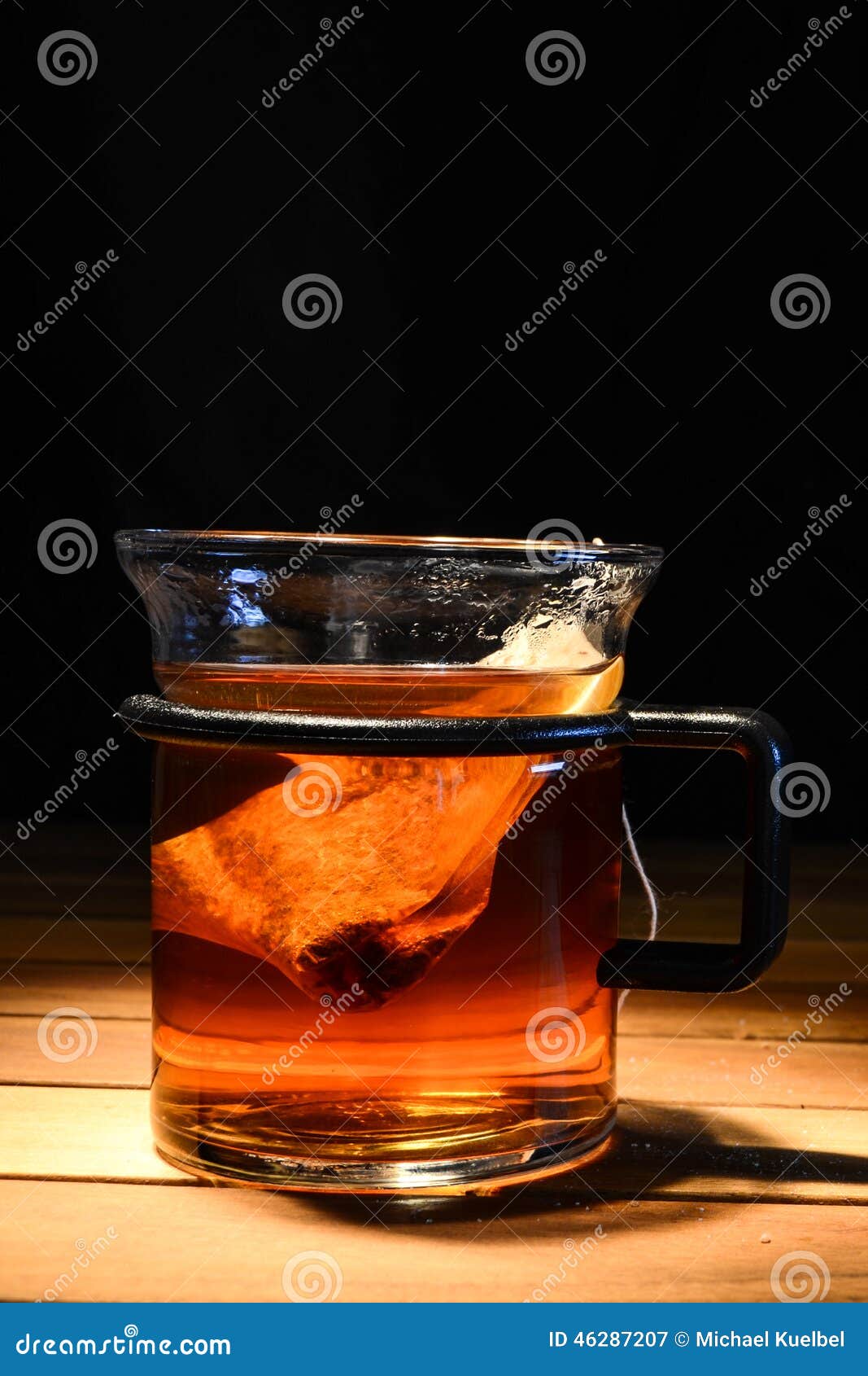 Tee im Glas stockbild. Bild von beutel, krankheit, medizin - 46287207