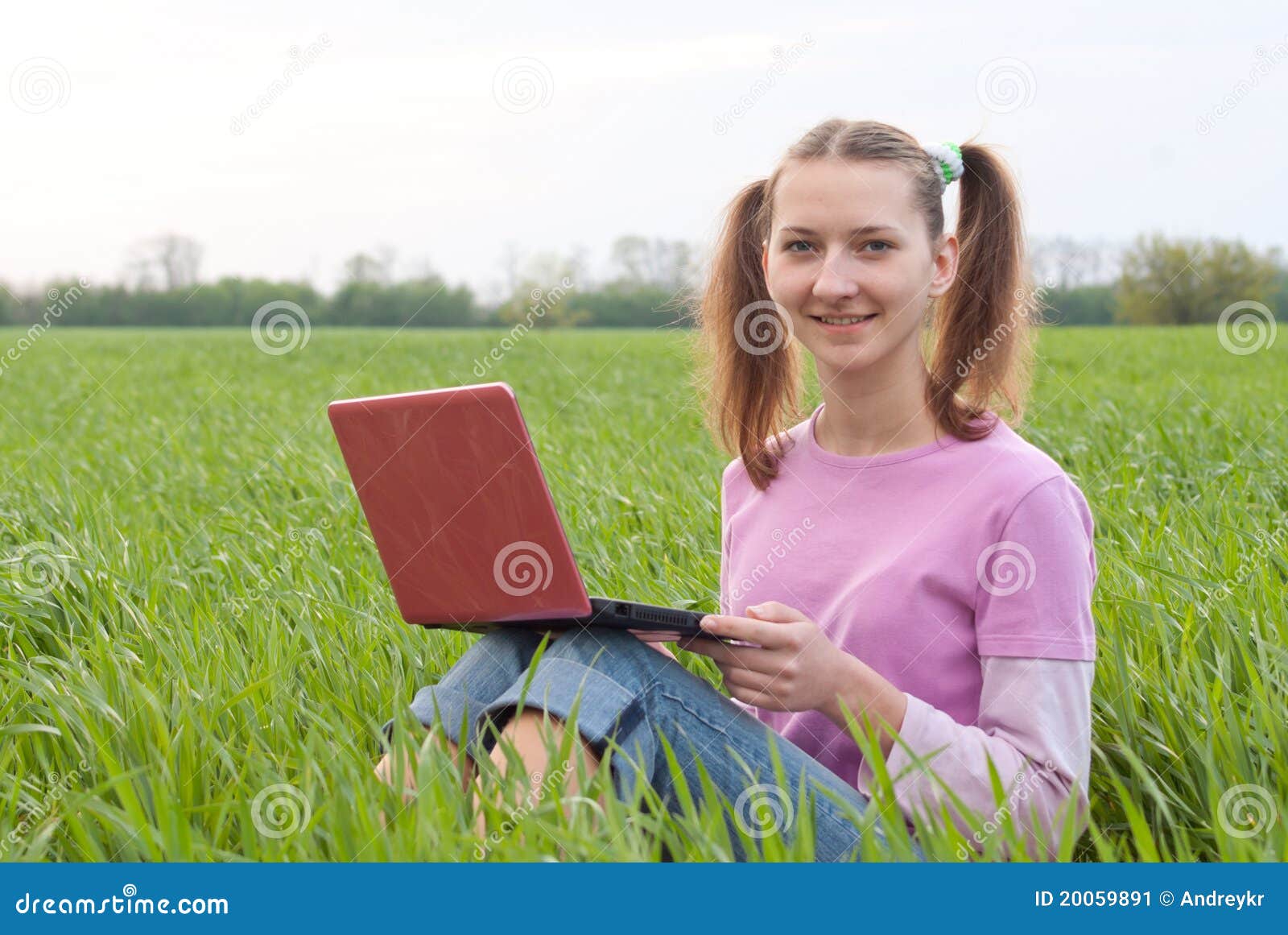 Teen girl with a notebook stock image. Image of teen - 20059891