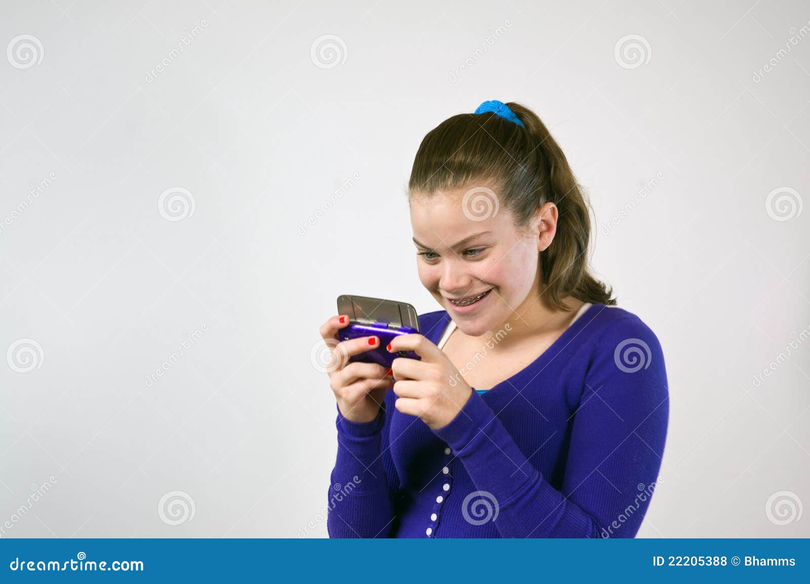 Teen girl texting stock photo. Image of contact, girl - 22205388