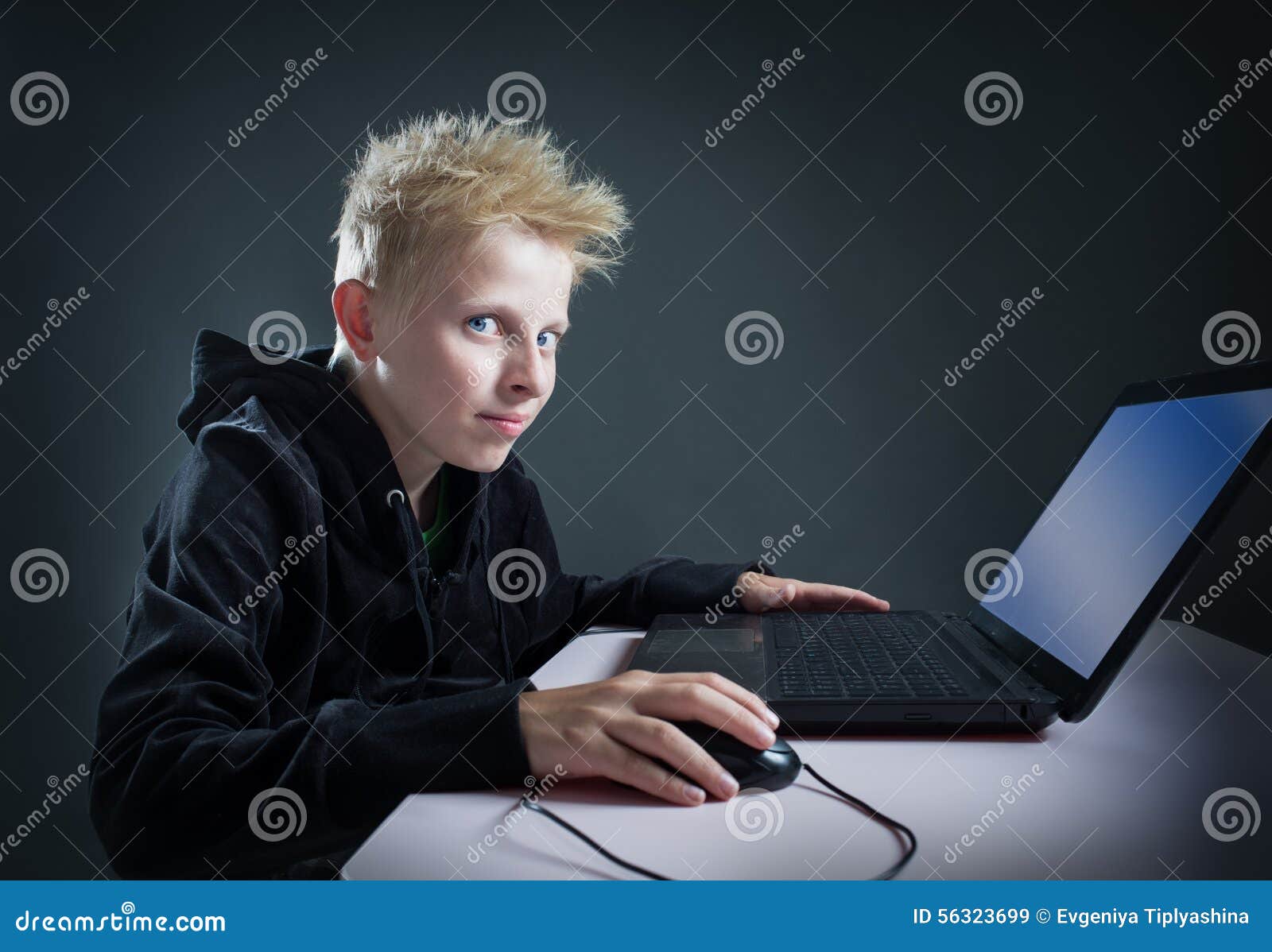 Teenager at a computer stock image. Image of teenage - 56323699