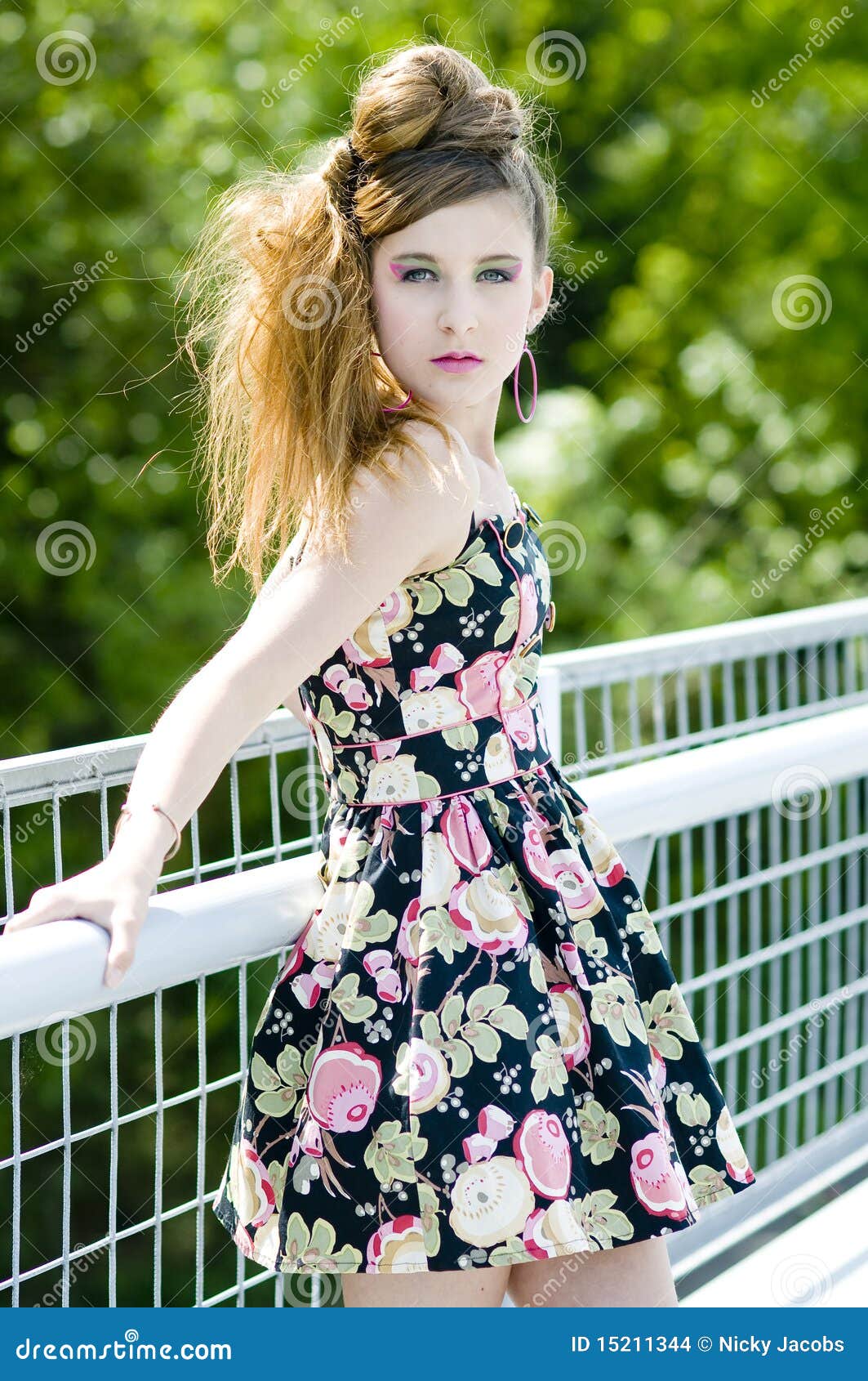 Teenage girl model - girlsisse