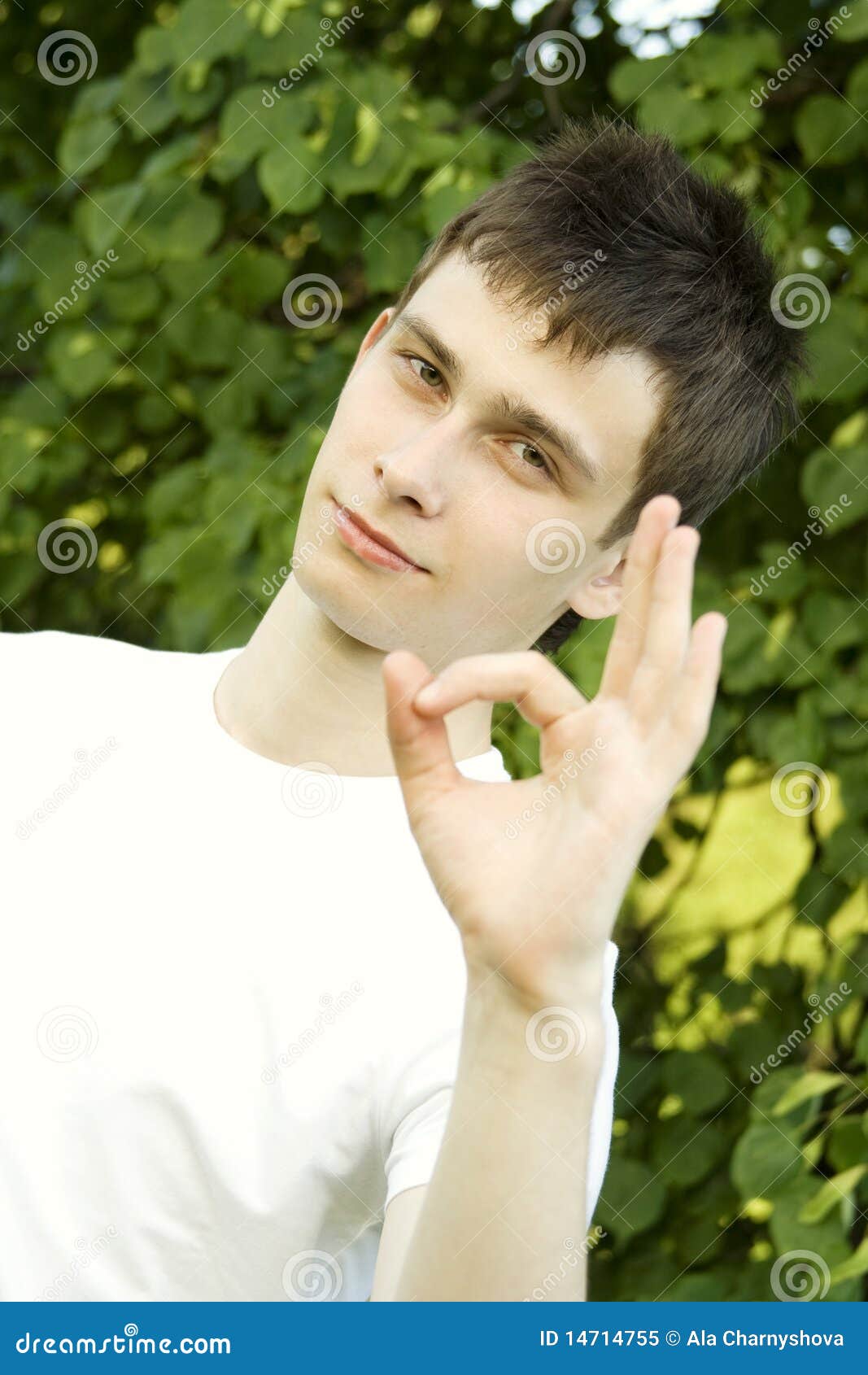 54,541 Teenager Sign Photos - Free & Royalty-Free Stock Photos from ...