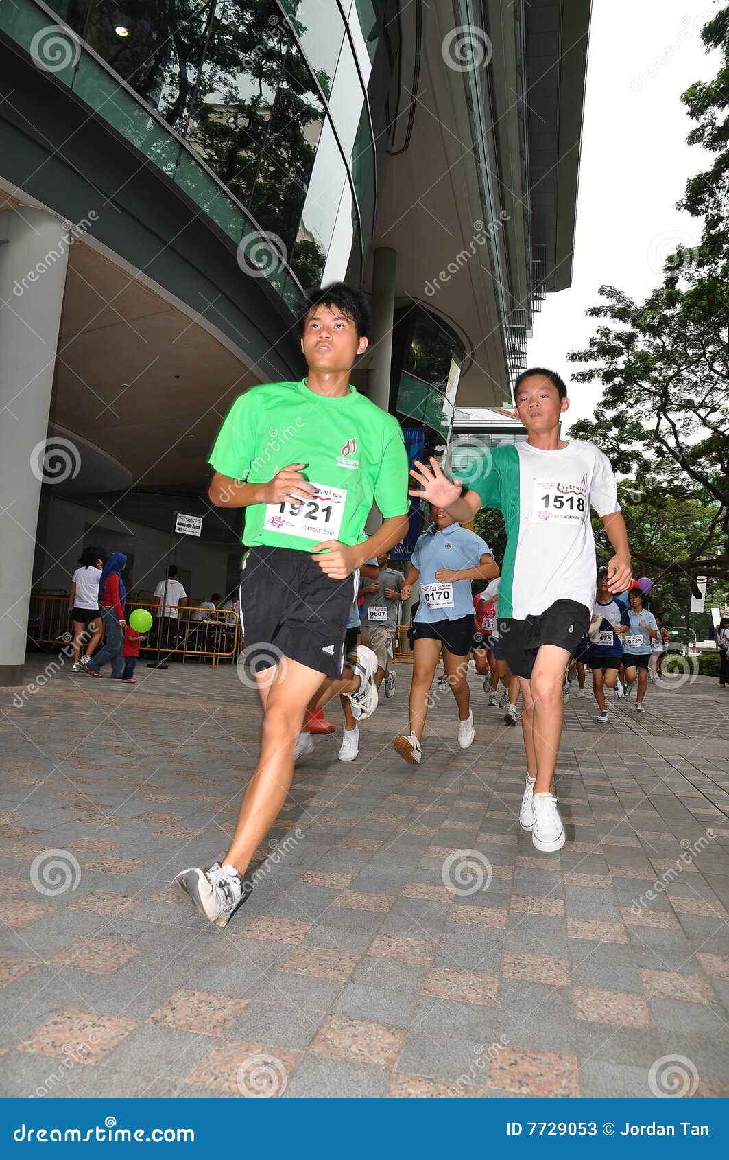 Teens running at CAN! run editorial stock photo. Image of create - 7729053